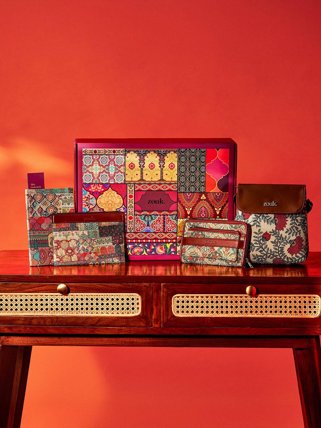 Buy ZOUK Gamthi Splendour Floral Gift Box - Accessory Gift Set for ...