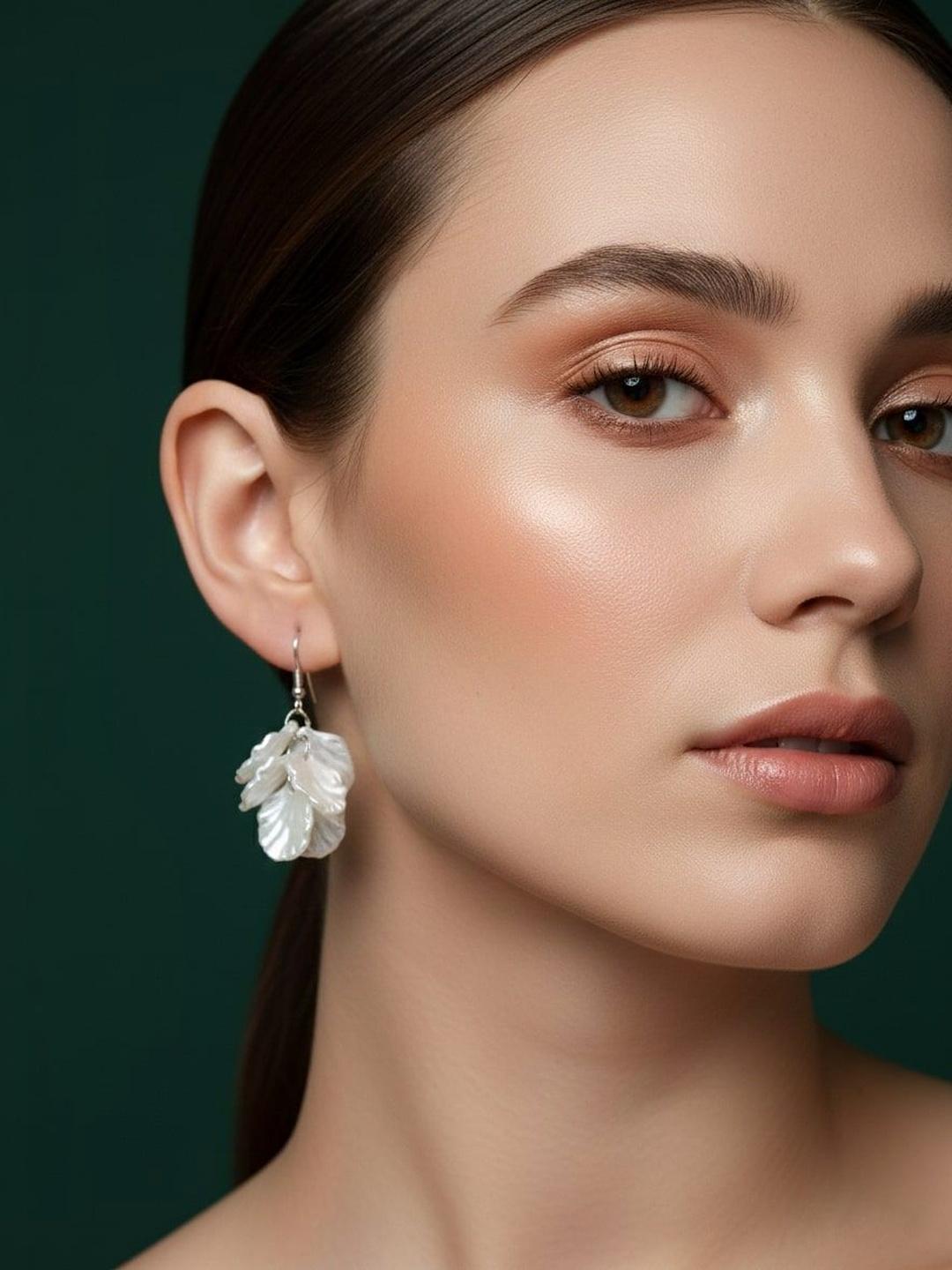Buy DURATI Floral Drop Earrings - Earrings for Women 38614938 | Myntra