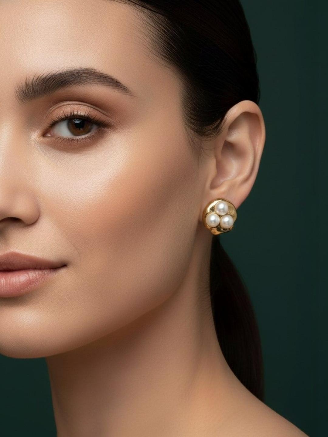 Buy DURATI Circular Studs Earrings - Earrings for Women 38639880 | Myntra