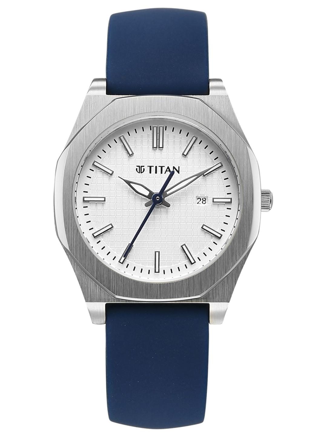 Buy Titan Women Dial & Straps Analogue Date Aperture Watch 95295SP01 ...