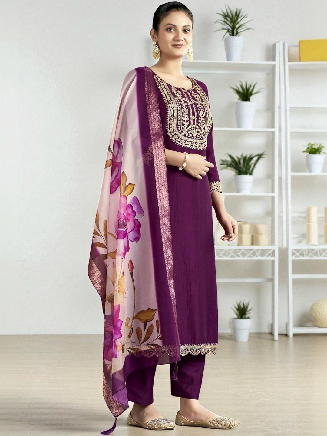 Buy SPANGEL FASHION Women Ethnic Motifs Embroidered Regular Thread Work ...