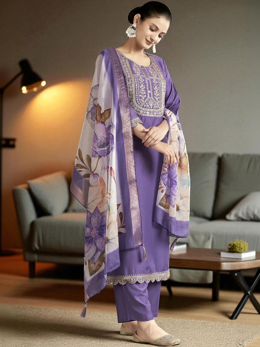 Buy SPANGEL FASHION Women Floral Embroidered Regular Thread Work Kurta ...
