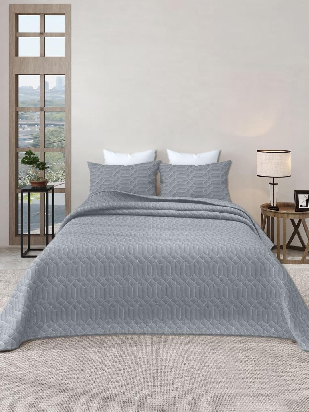 Buy LABHAM Azure Grey Textured 300 GSM King Bed Cover With Pillow ...