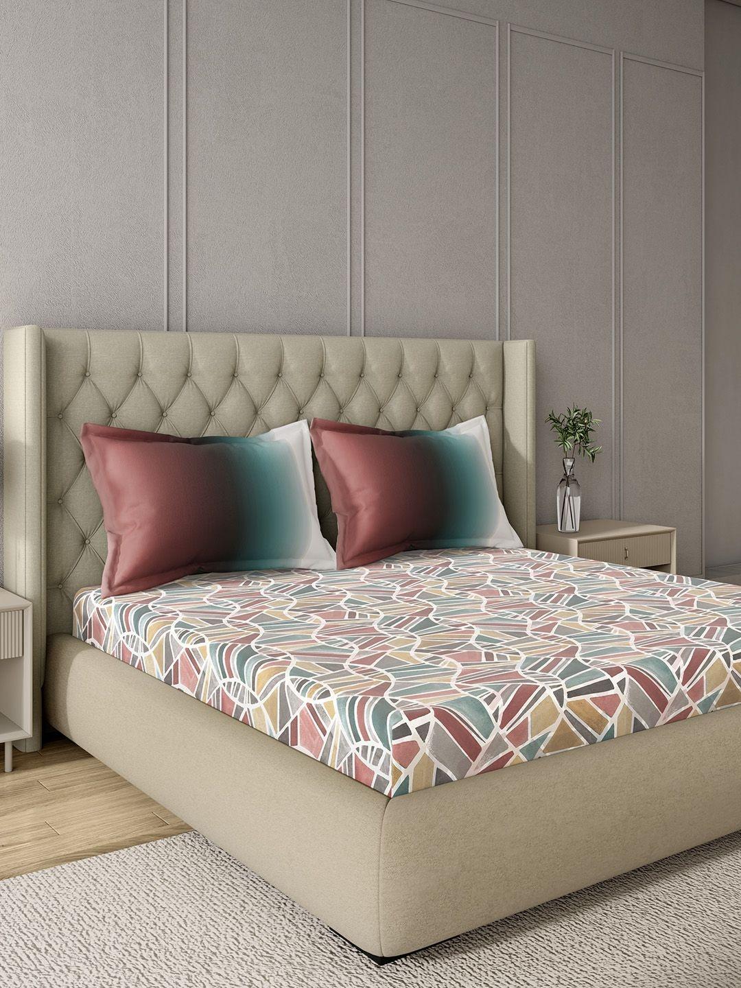 Buy GM Red 144 TC King Bedsheet With 2 Pillow Covers - Bedsheets for ...