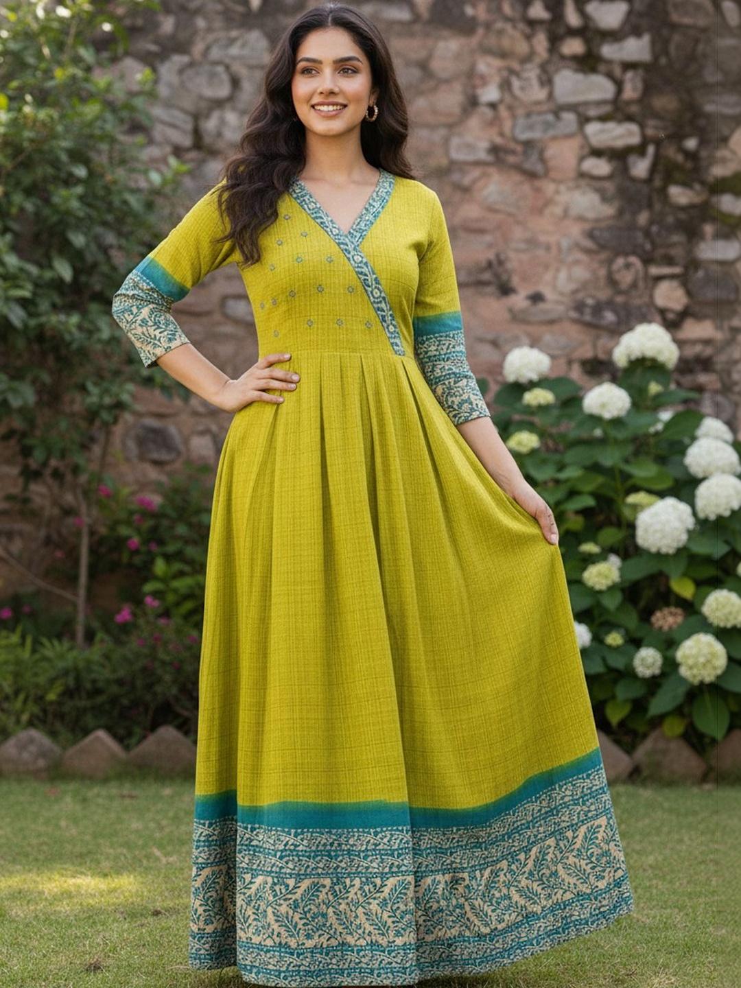 Buy PITRIS Women Paisley Printed Thread Work Anarkali Kurta - Kurtas ...
