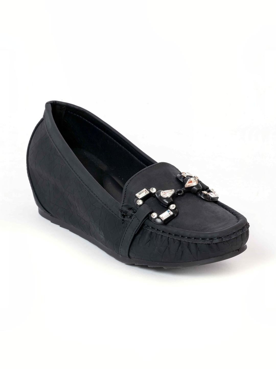Buy Koufe Women Textured Loafers - Casual Shoes for Women 38512023 | Myntra