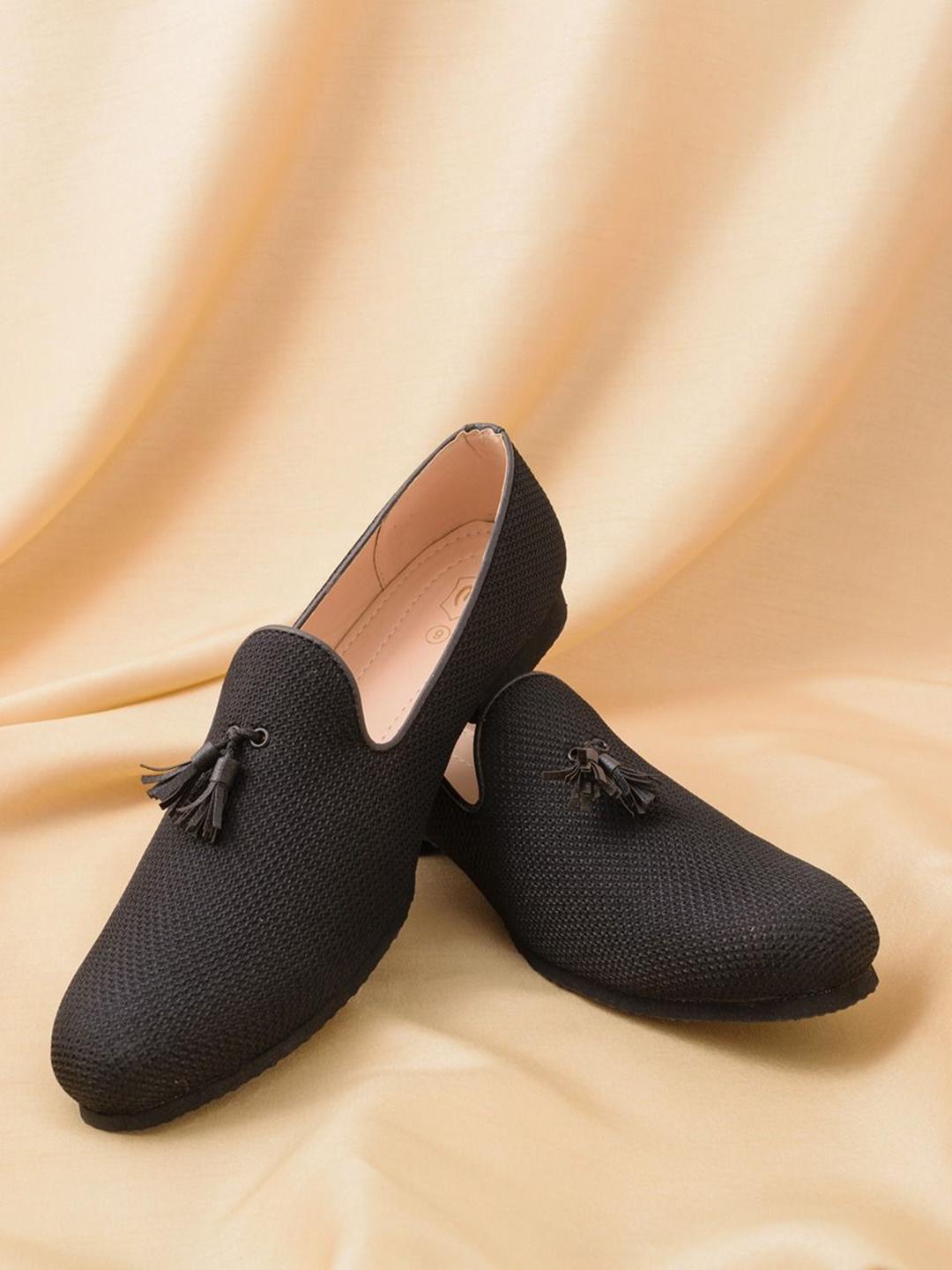 Buy Manyavar Men Self Textured Loafers Mojaris - Casual Shoes for Men ...