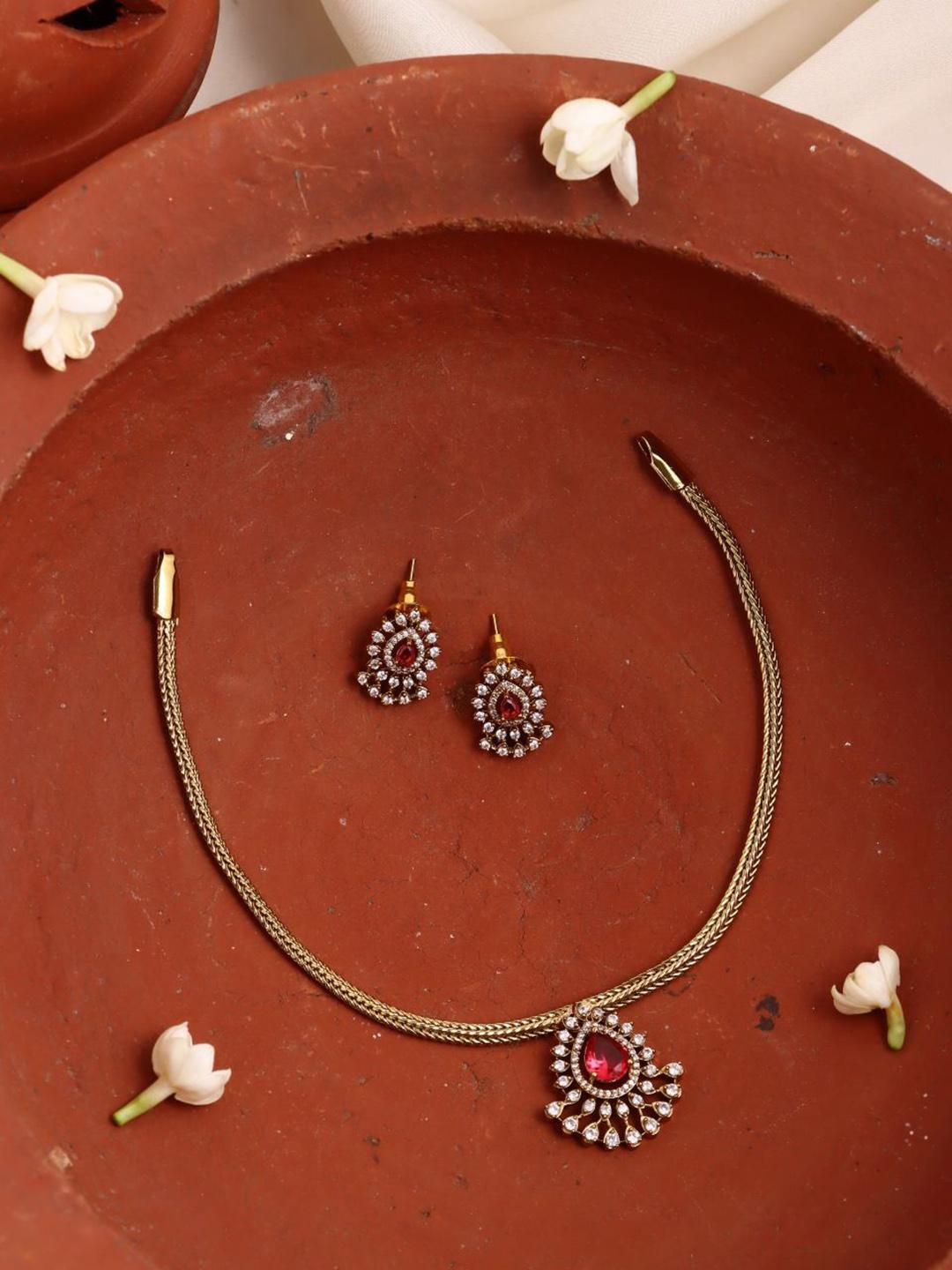 Buy Kattam Gold Plated Leela Thilak Ruby Choker - Jewellery Set for Women 32763064 | Myntra