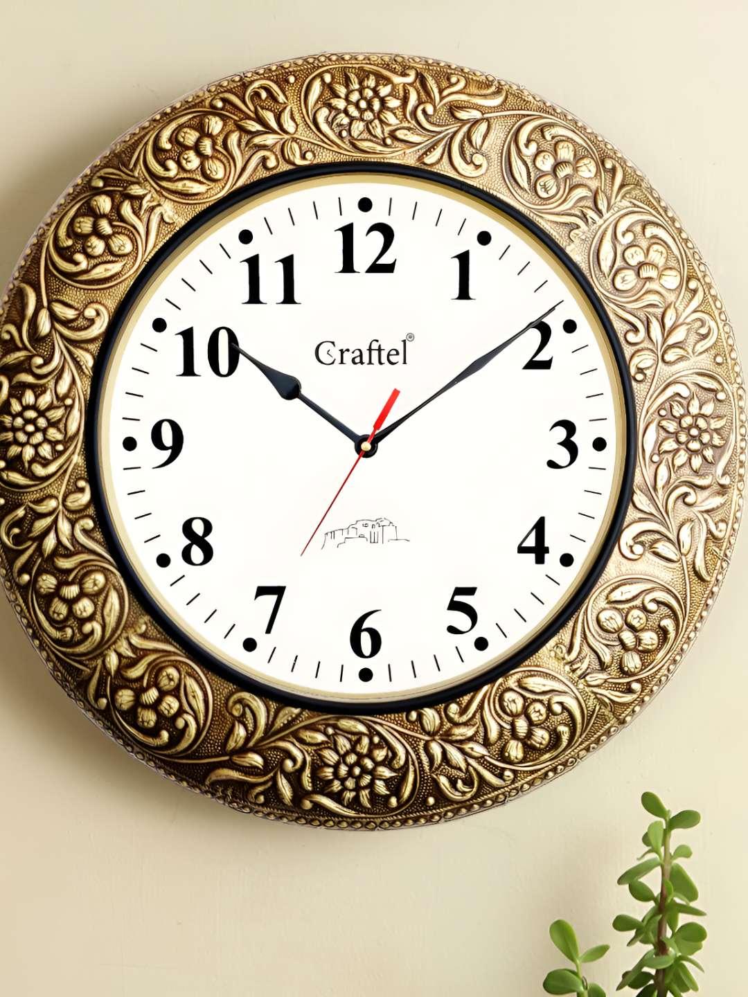 Buy CRAFTEL Gold Toned Floral Textured Analogue Metal Round ...