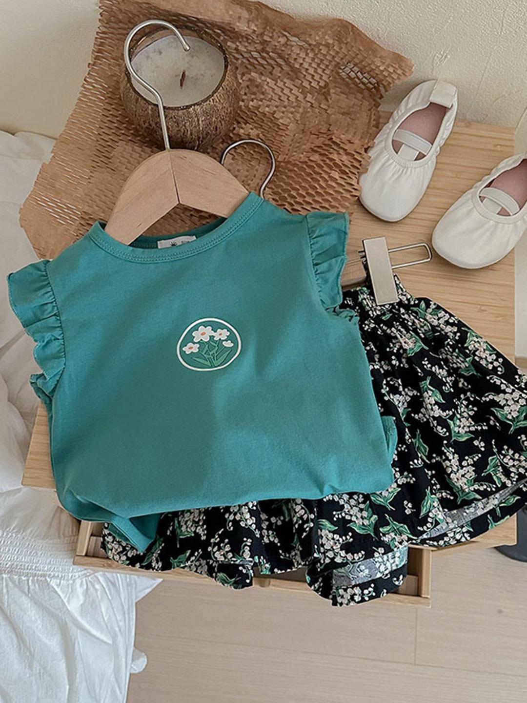 Buy YK Girls Printed Short Sleeve T Shirt & Trousers Clothing Set ...