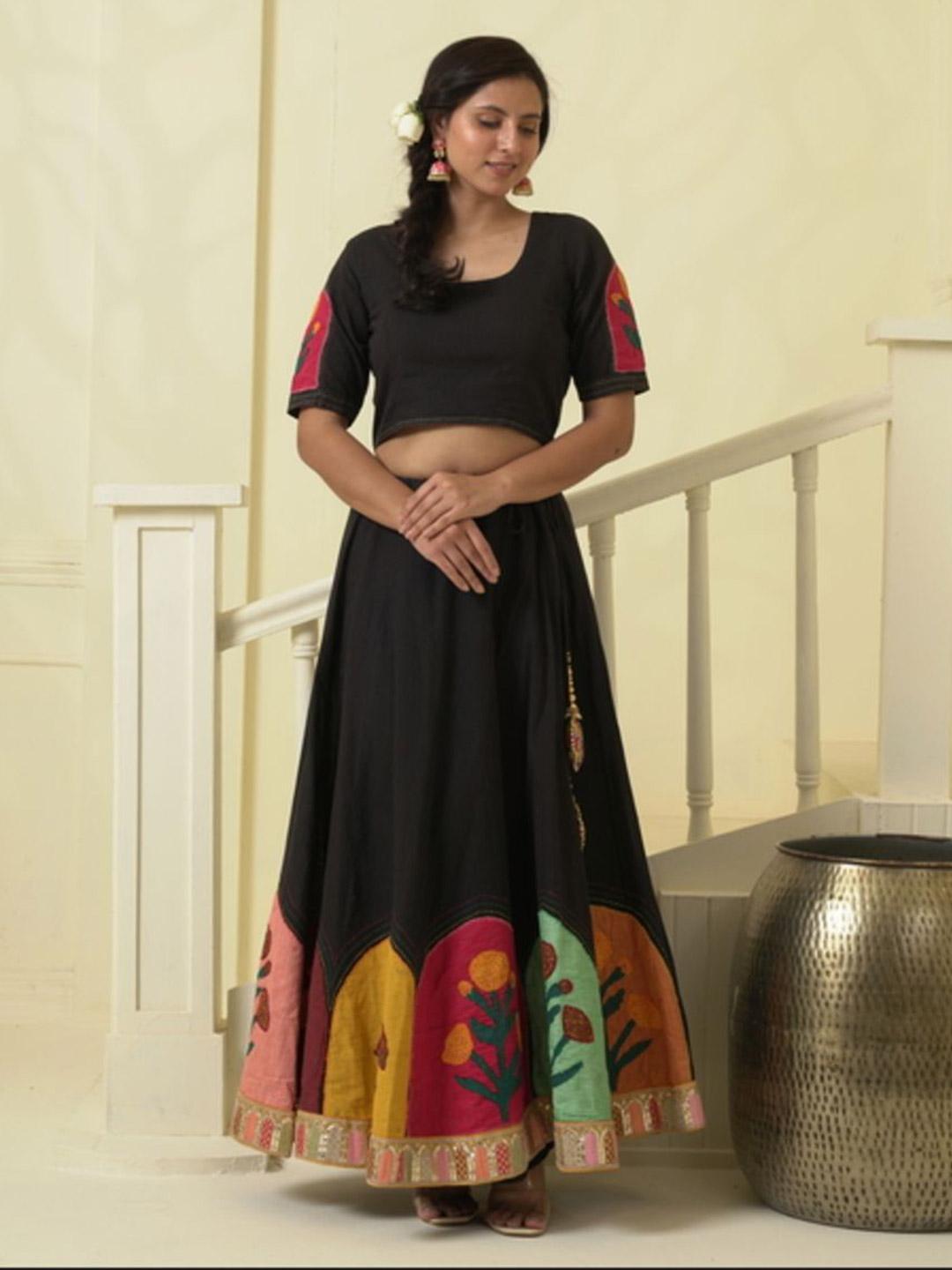 Buy HOUSE OF MAITHILI Animal Printed V Neck Lehenga Choli - Lehenga ...