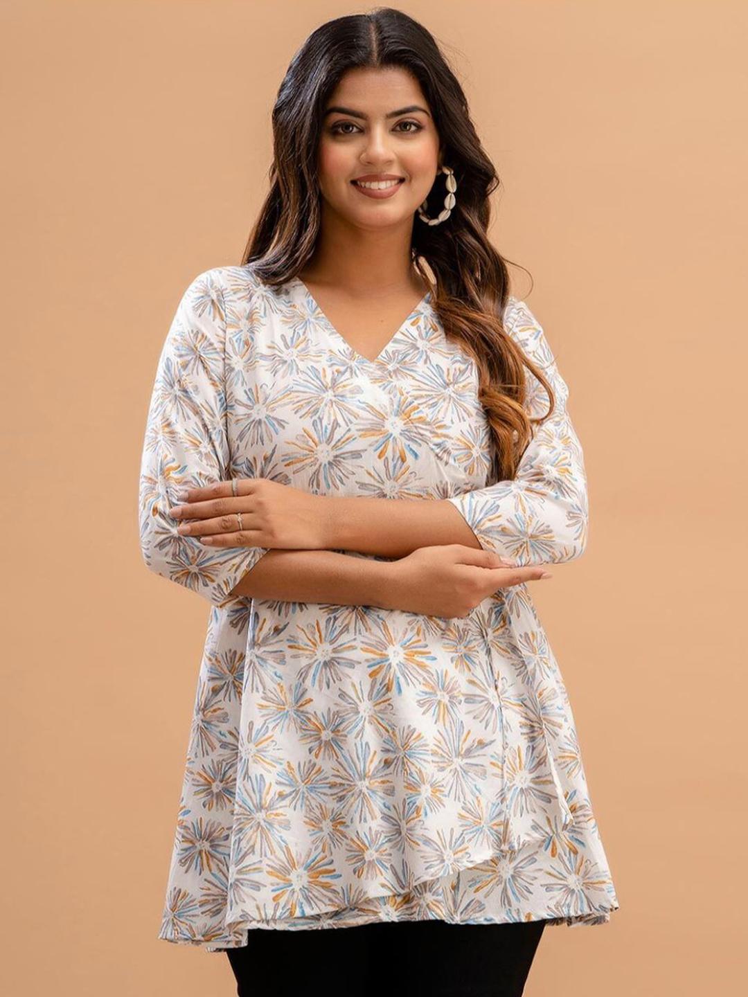 Buy Rangun Wrap Floral Printed Handloom Three Quarter Sleeves Top ...