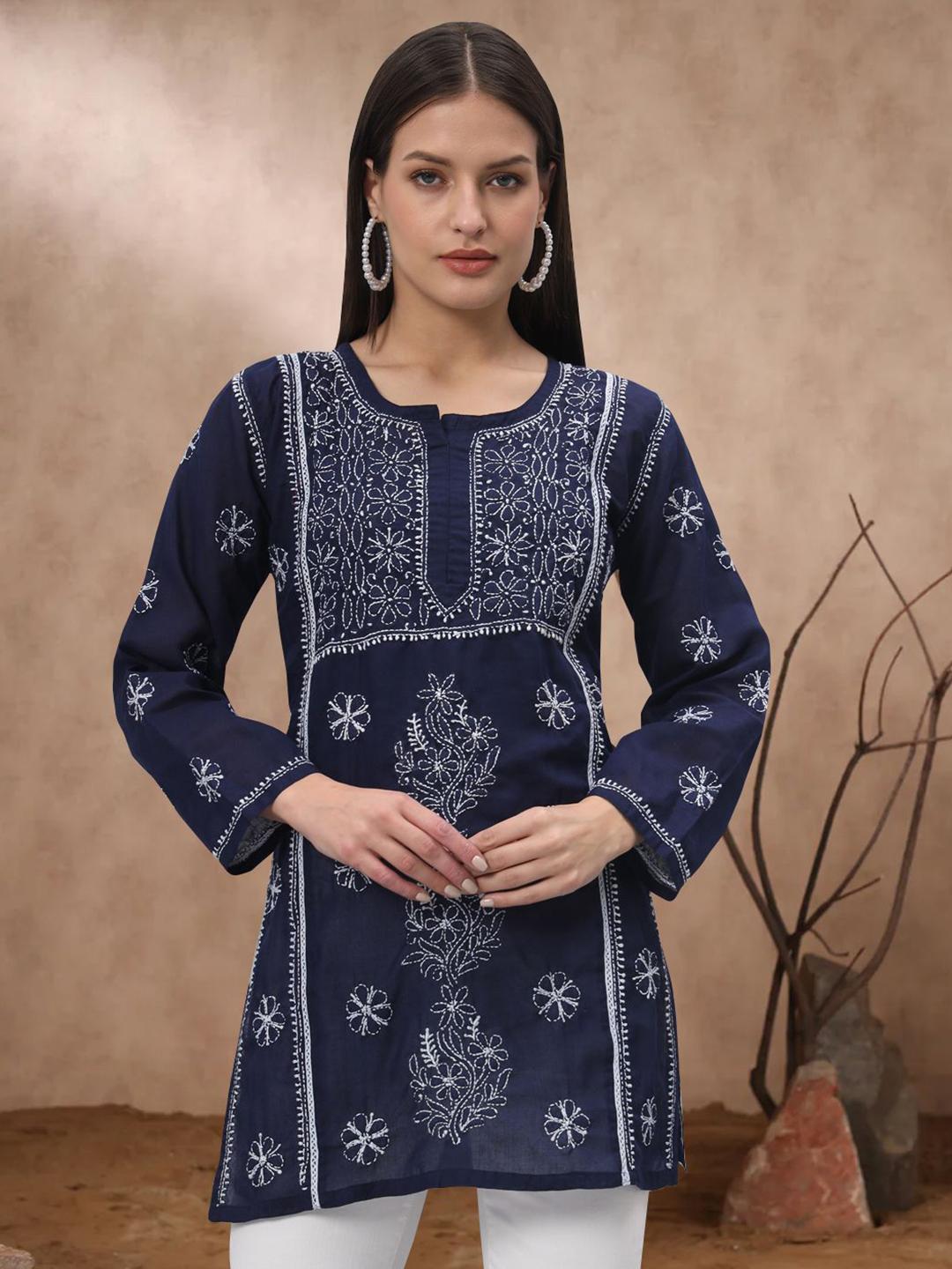 Buy PARAMOUNT CHIKAN Women Ethnic Motifs Embroidered Chikankari Kurti ...