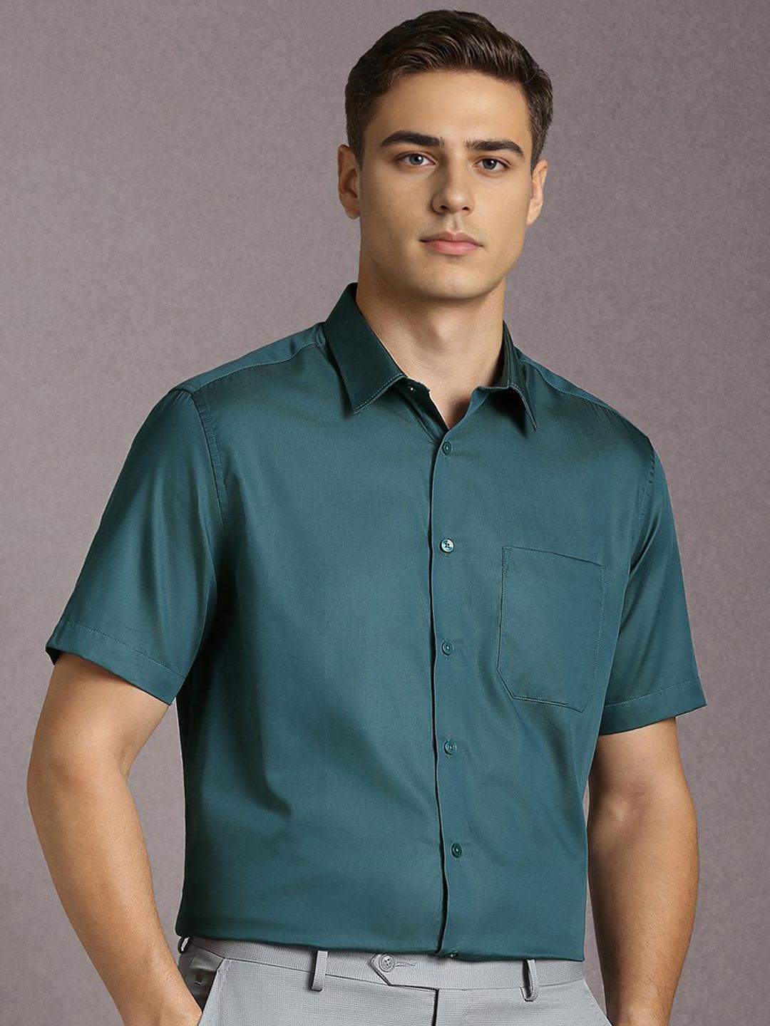 Buy Louis Philippe Men Solid Spread Collar Pure Cotton Formal Shirt ...