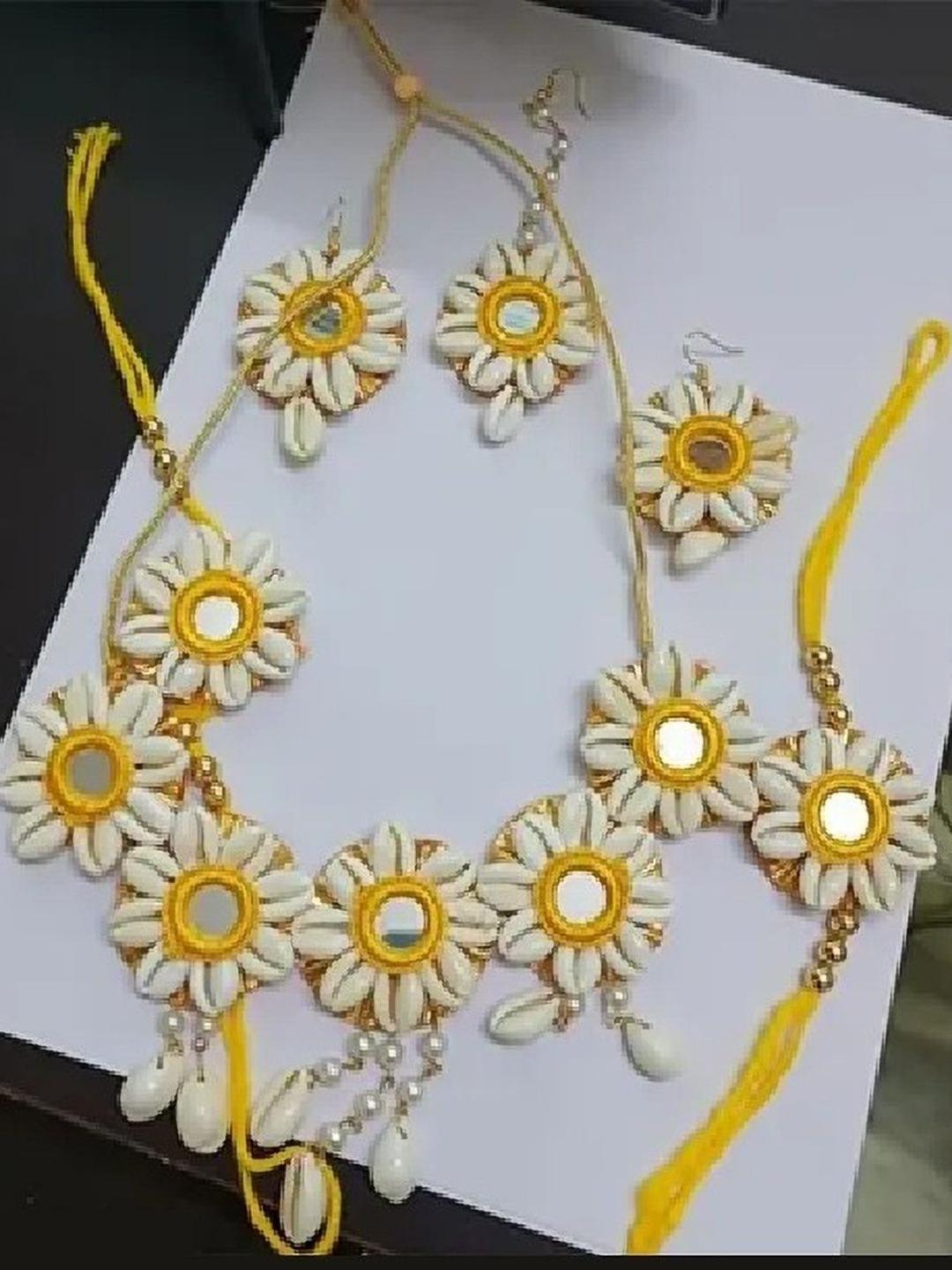 Buy Samridhi DC Beaded Haldi Jewellery Set - Jewellery Set for Women ...
