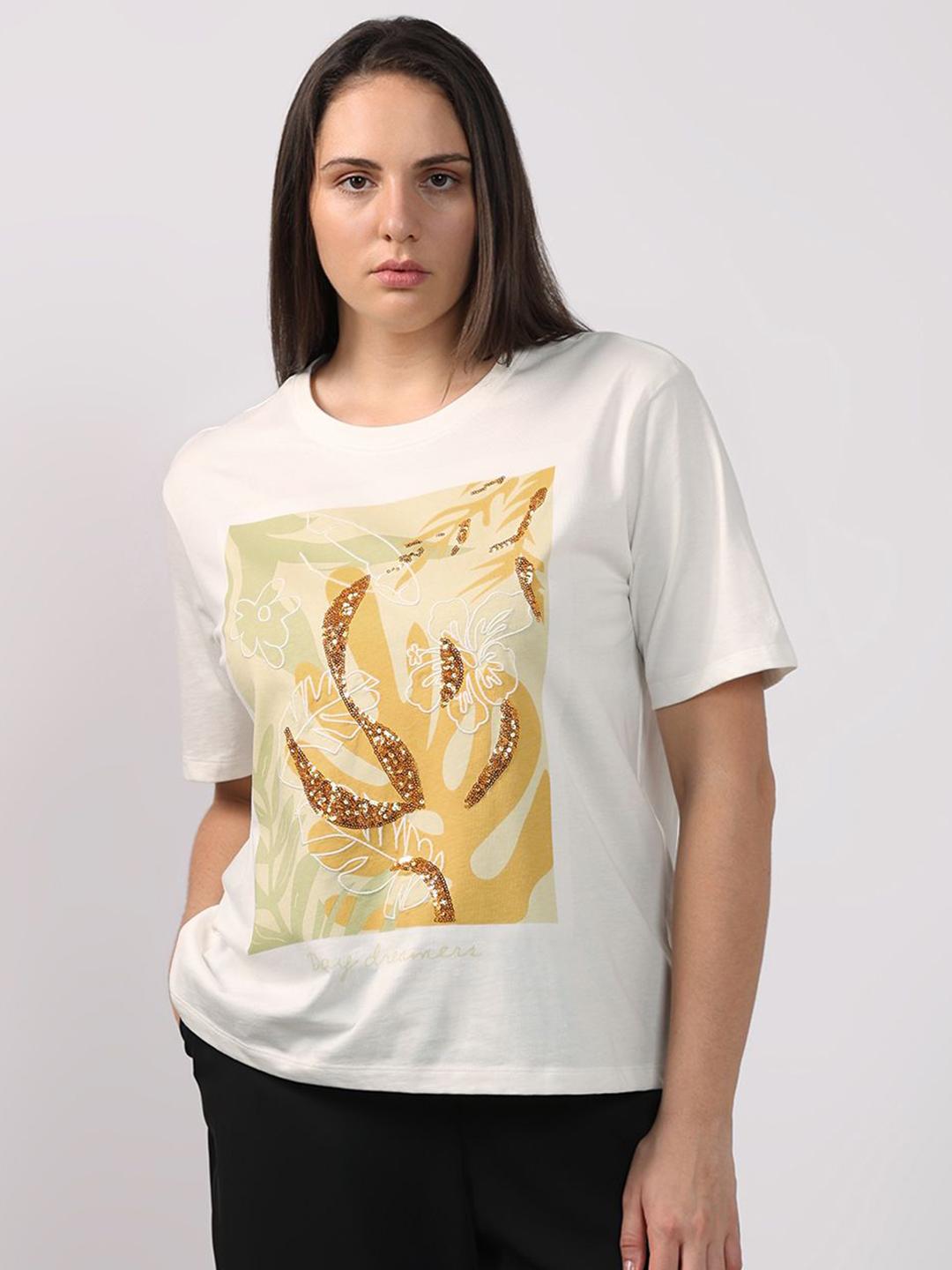 Buy VERO MODA CURVE Women Floral Printed Round Neck Cotton T Shirt ...