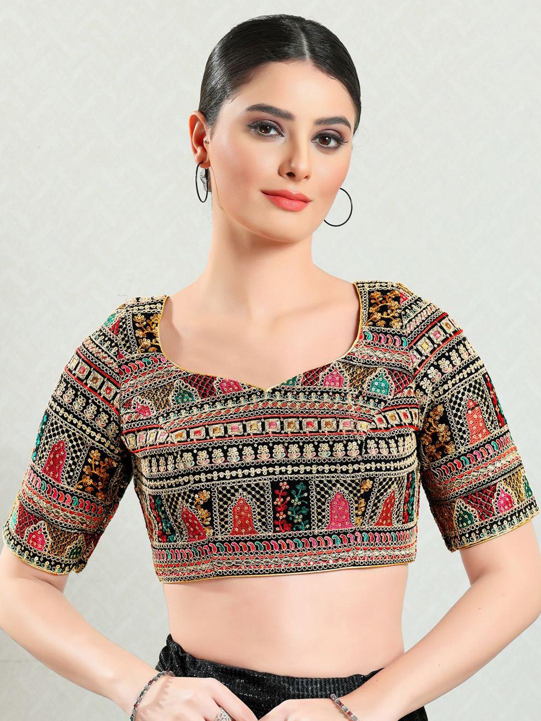 Buy VAMAS THE DESIGNER BLOUSES Embroidered Sweetheart Neck Padded Saree ...