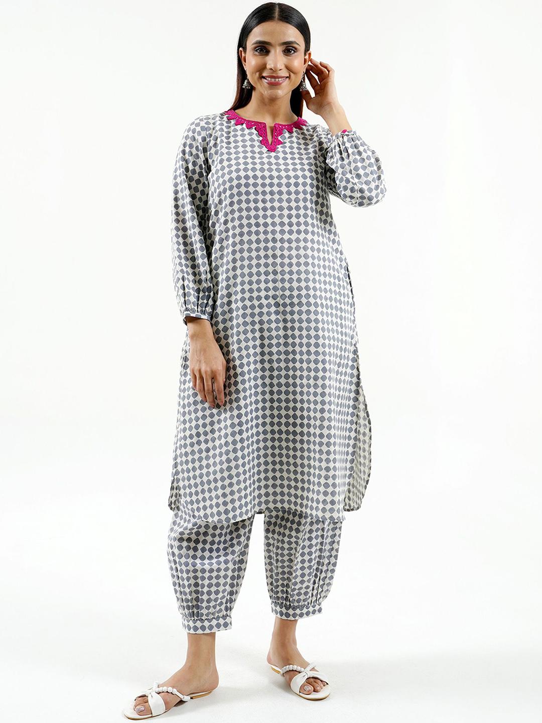 Buy CYAN Women Checked Thread Work Kurta - Kurtas for Women 33075289 ...