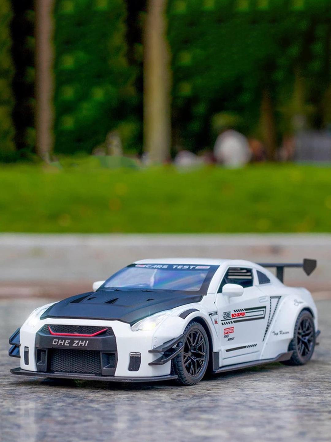 Buy DARVICE Kids R35 Model Diecast Metal Toy Sport Car Vehicle - Toy ...