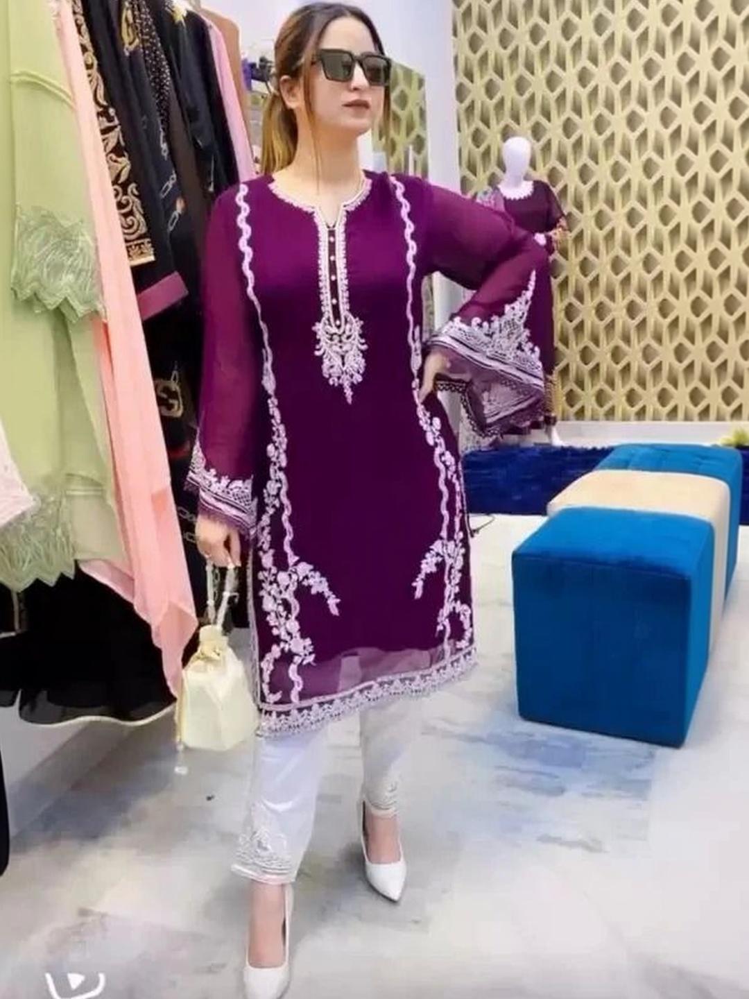 Buy Snizvi Women Ethnic Motifs Embroidered Regular Thread Work Kurta ...