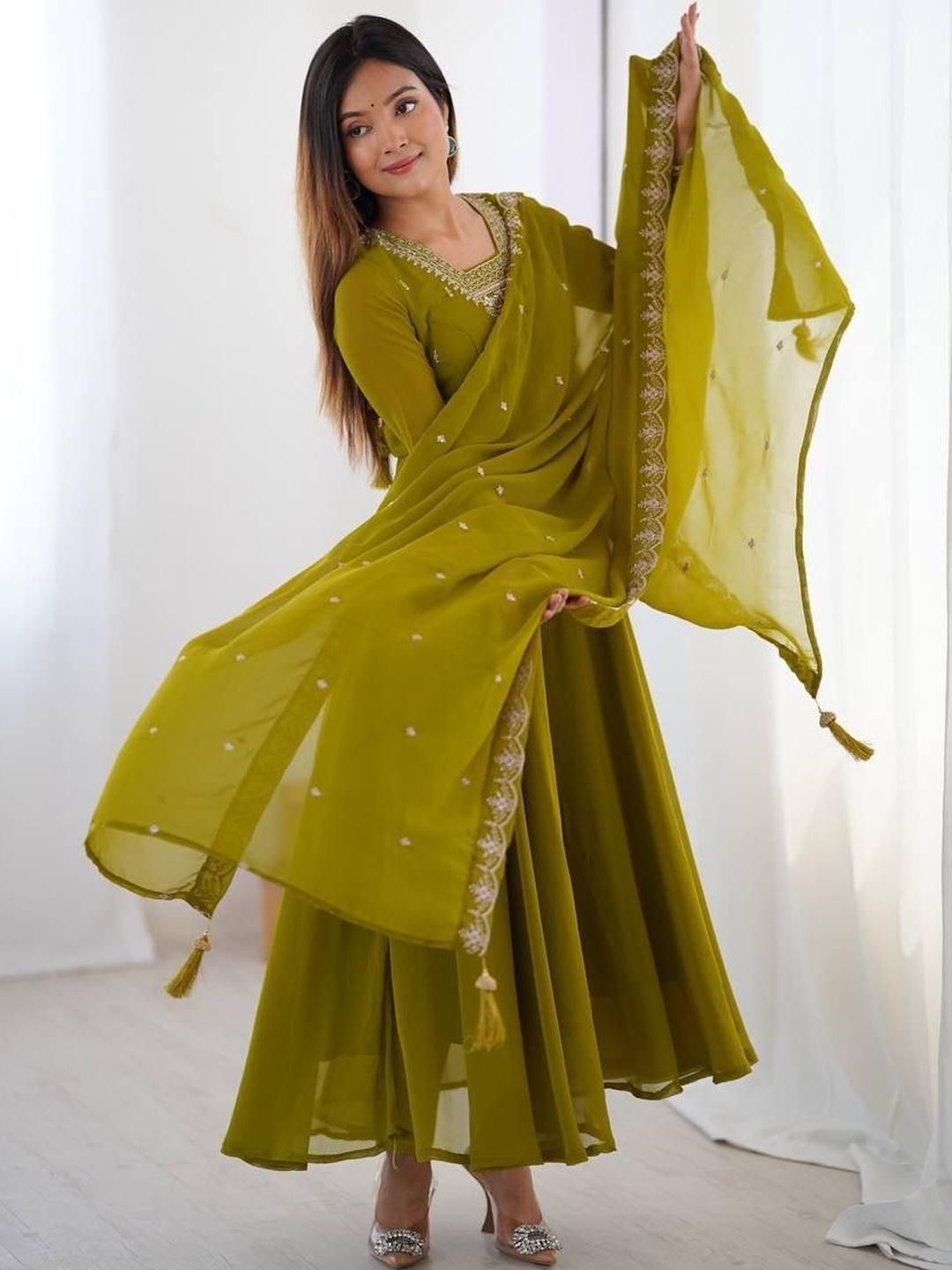Buy INDULI Women Ethnic Motifs Embroidered Thread Work Kurta With ...