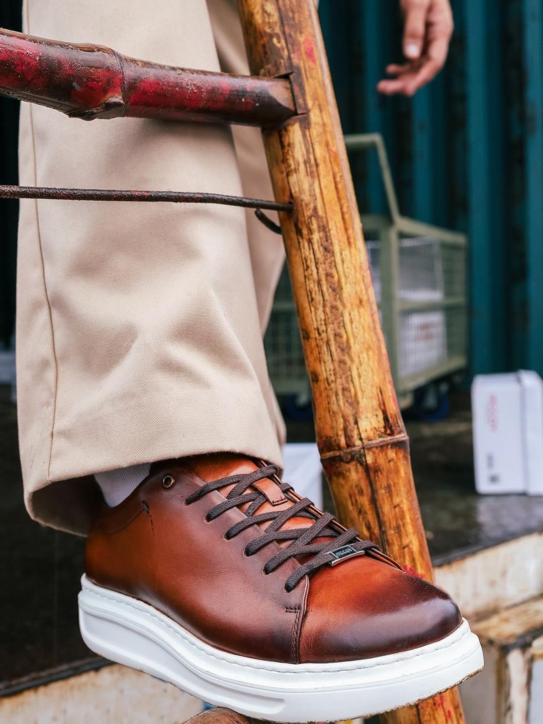 Buy Mccoy Men Leather Sneakers - Casual Shoes for Men 38049814 | Myntra