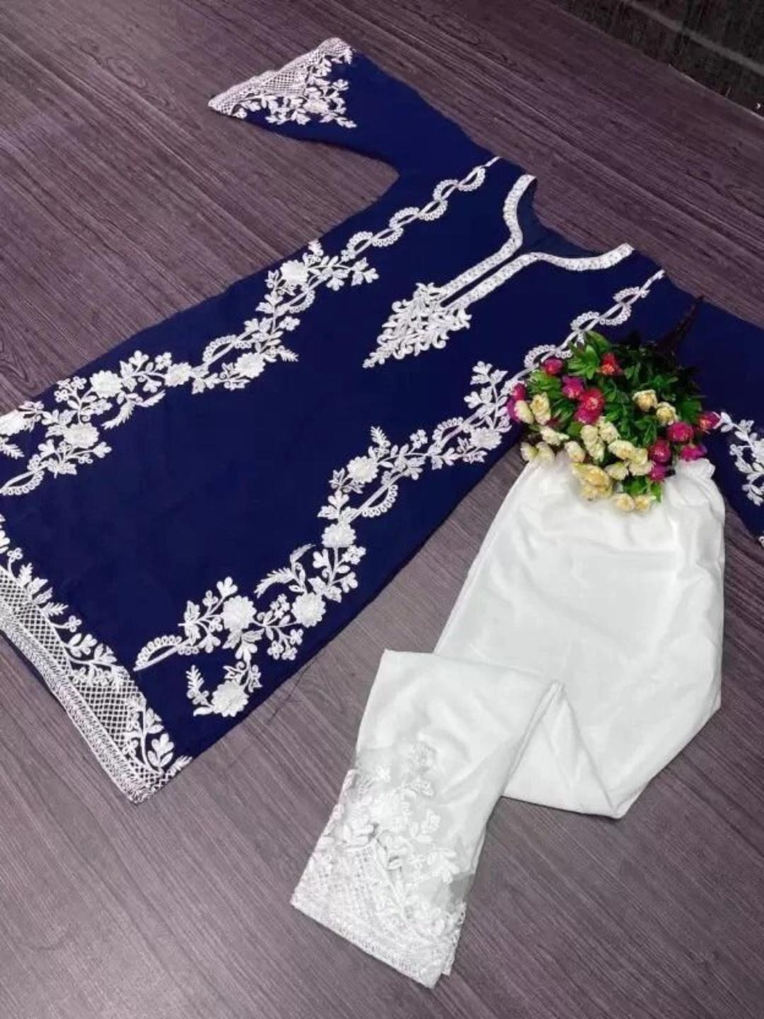 Buy Snizvi Women Ethnic Motifs Embroidered Regular Thread Work Pure ...