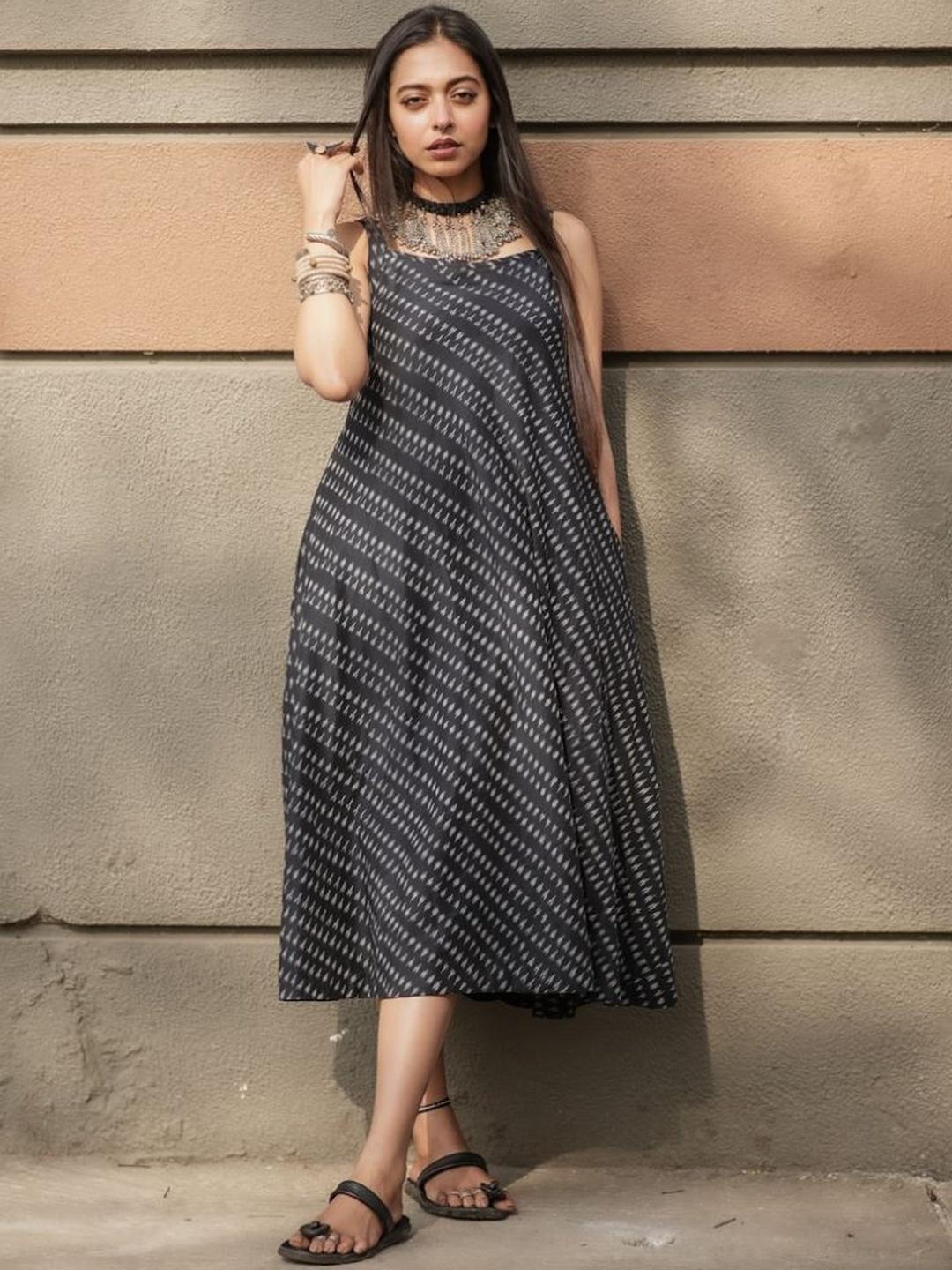 Buy Sutra Art Of Clothing Print A Line Midi Dress - Dresses for Women ...