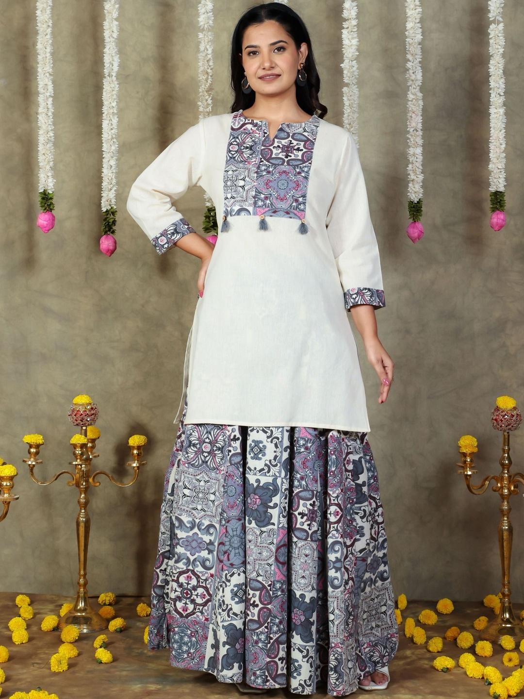 Buy Aramya Ethnic Motifs Printed Notch Neck Linen Cotton Straight Kurta ...