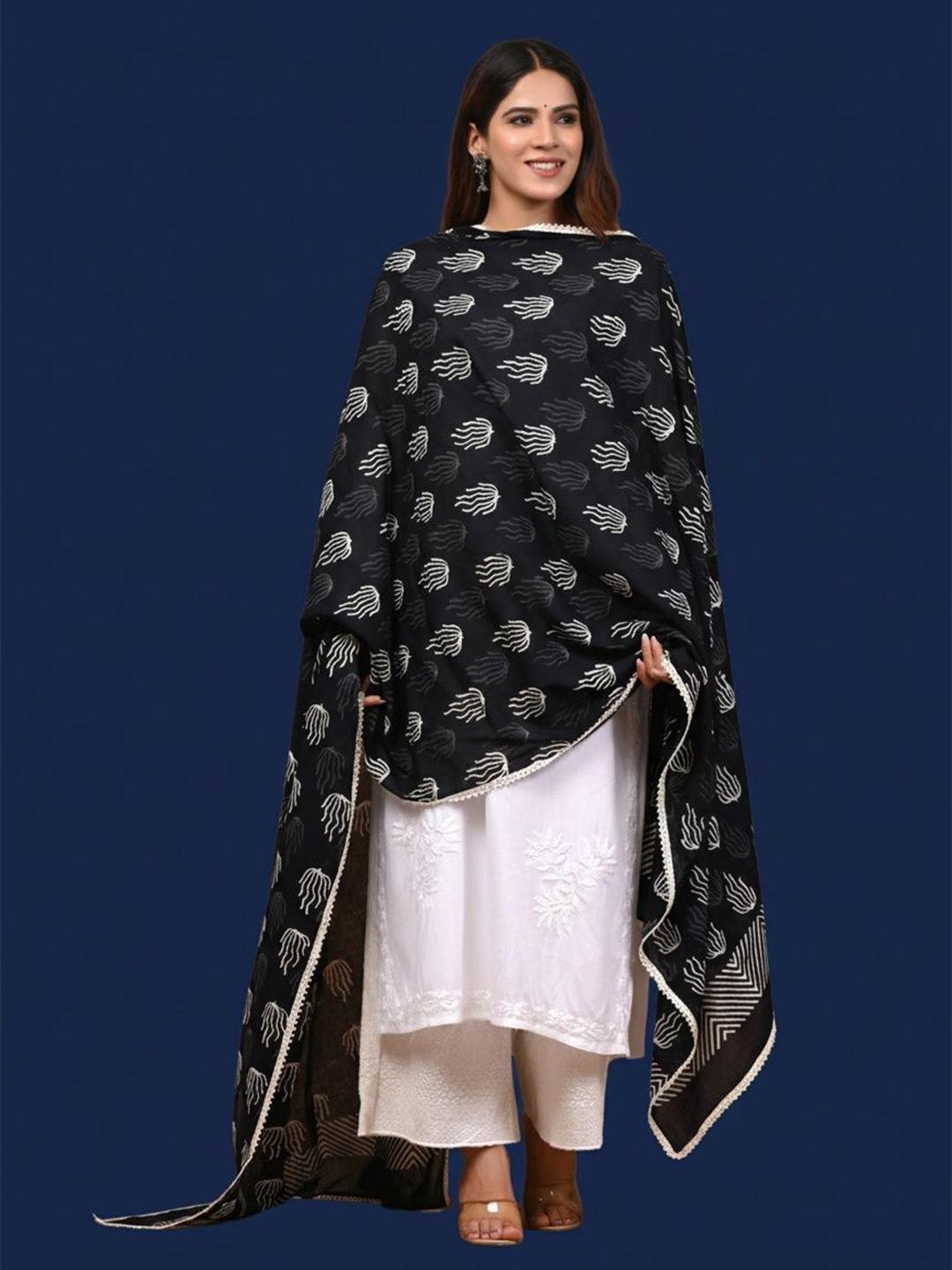 Buy Taavi Dabu Block Printed Cotton Mulmul Dupatta With Taping ...