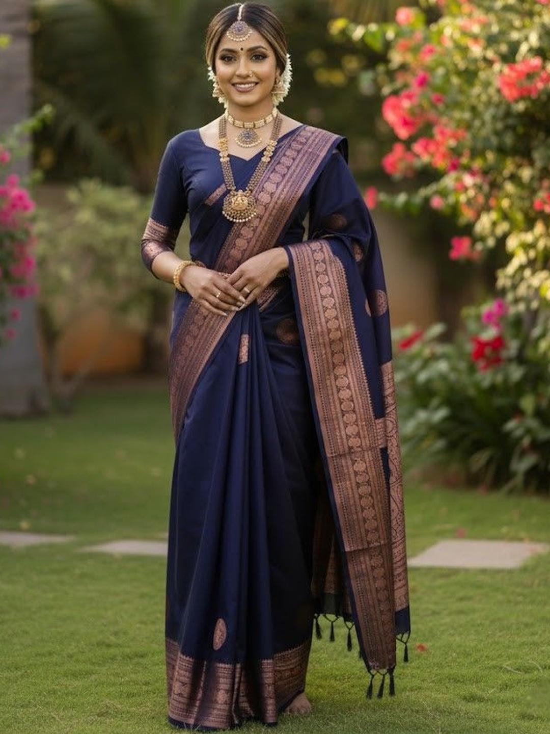 Buy Bindi Fashion Ethnic Motifs Zari Silk Blend Handloom Banarasi Saree ...