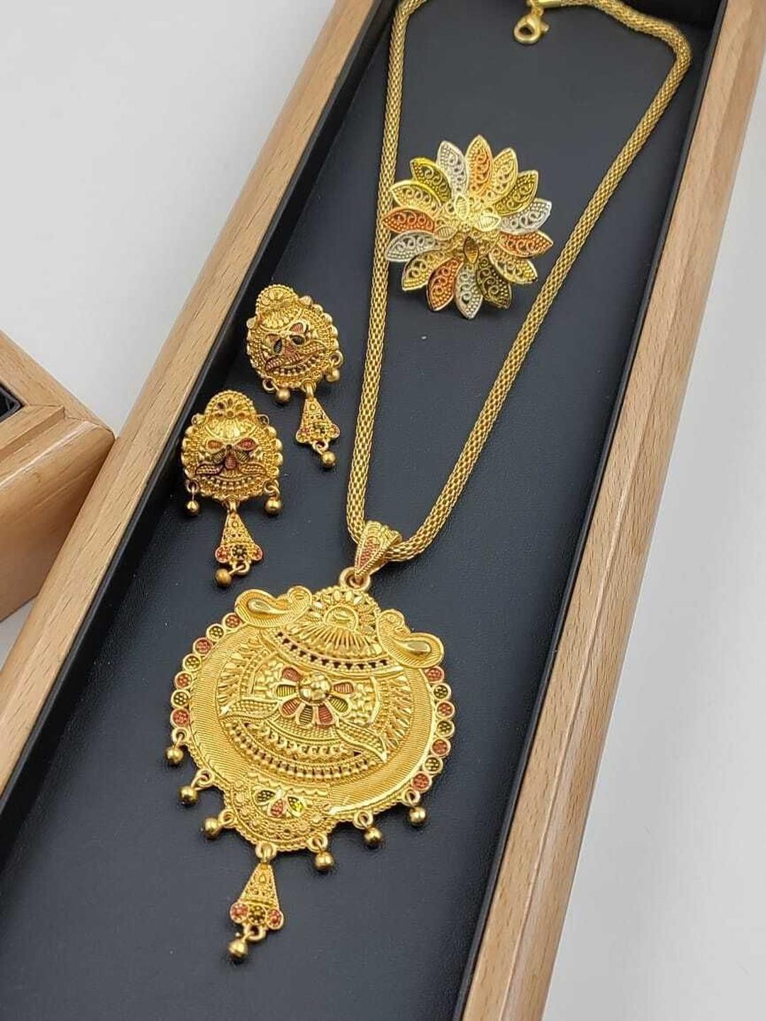 Buy KHUSHBOO PLAST & BANGLES Gold Plated Jewellery Set - Jewellery Set ...