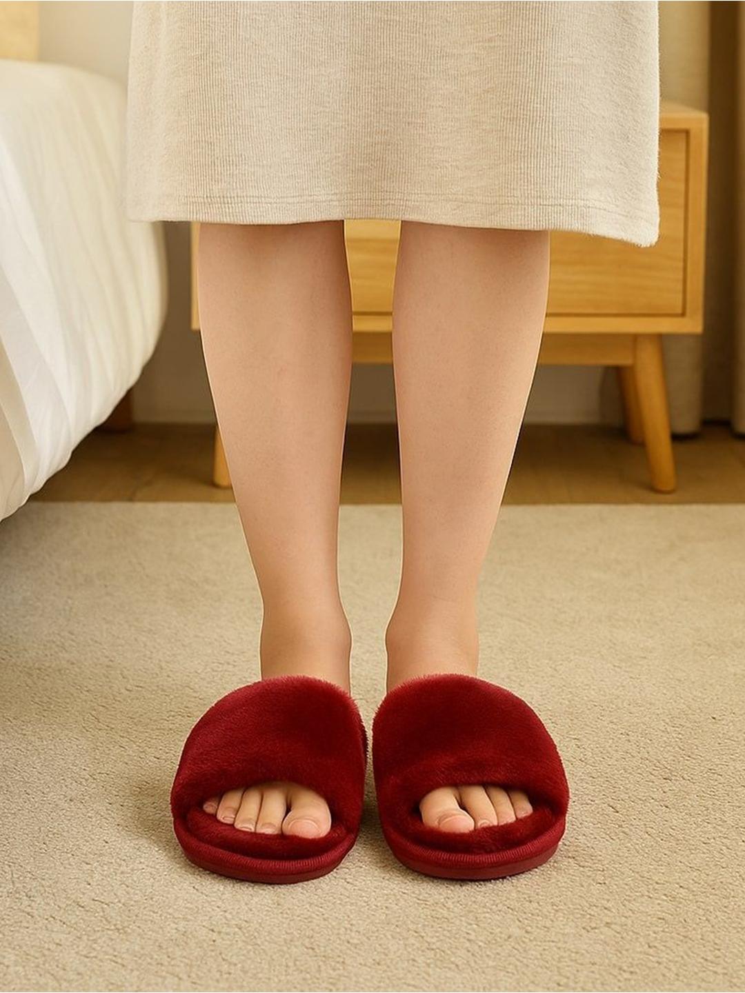 Buy WOLVESDEN Women Fur Flip Flops Room Slippers - Flip Flops for Women ...
