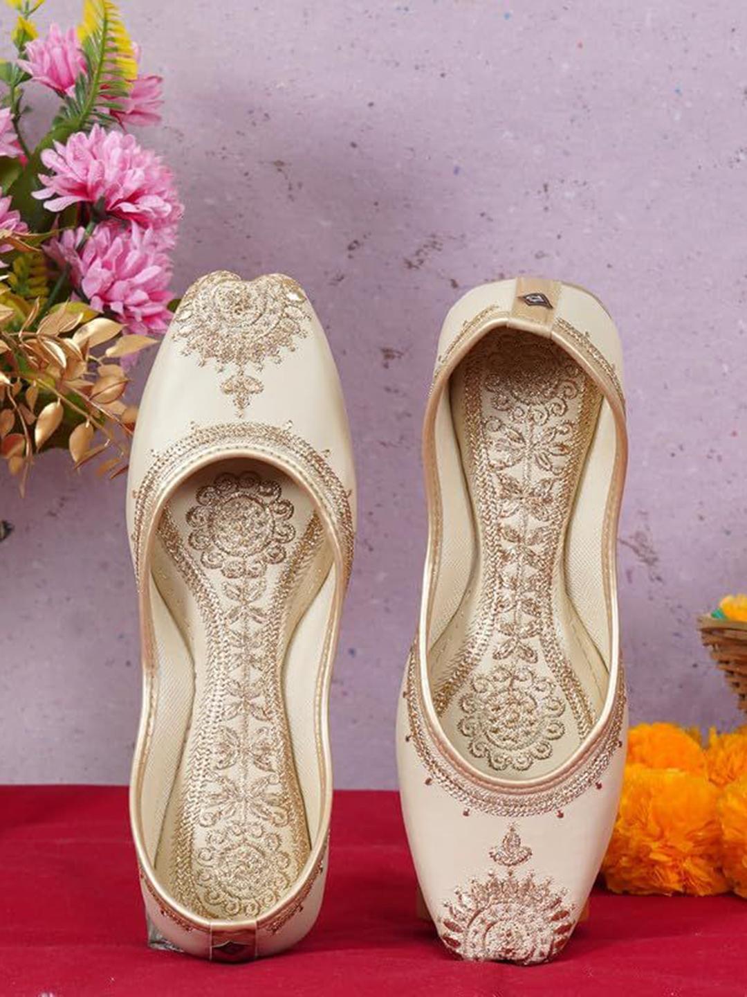 Buy DFR Women Embroidered Rajasthani Mojari - Flats for Women 37333719 ...