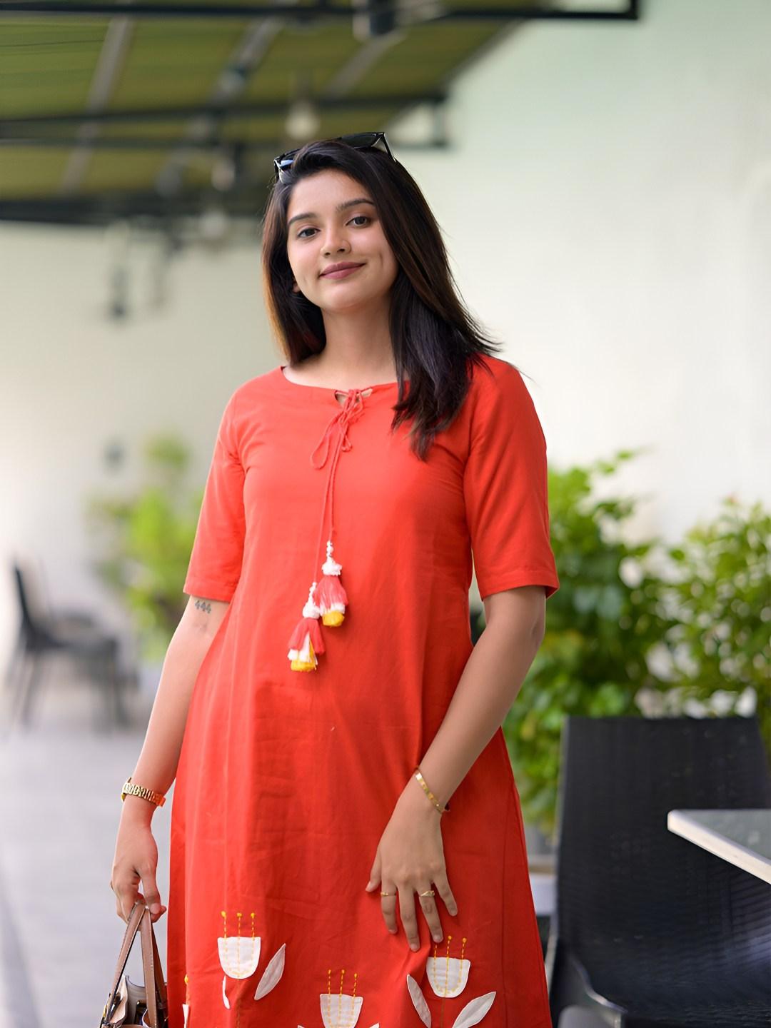 Buy Vastara The Label Floral Applique Work Tie Up Neck Kurta With ...