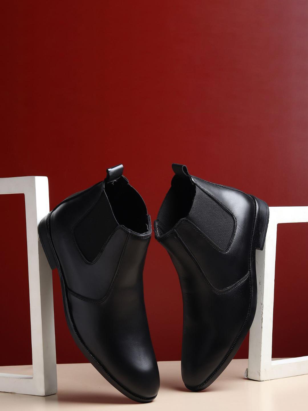 Buy Hayes London Men Blocked Heel Chelsea Boots - Boots for Men ...