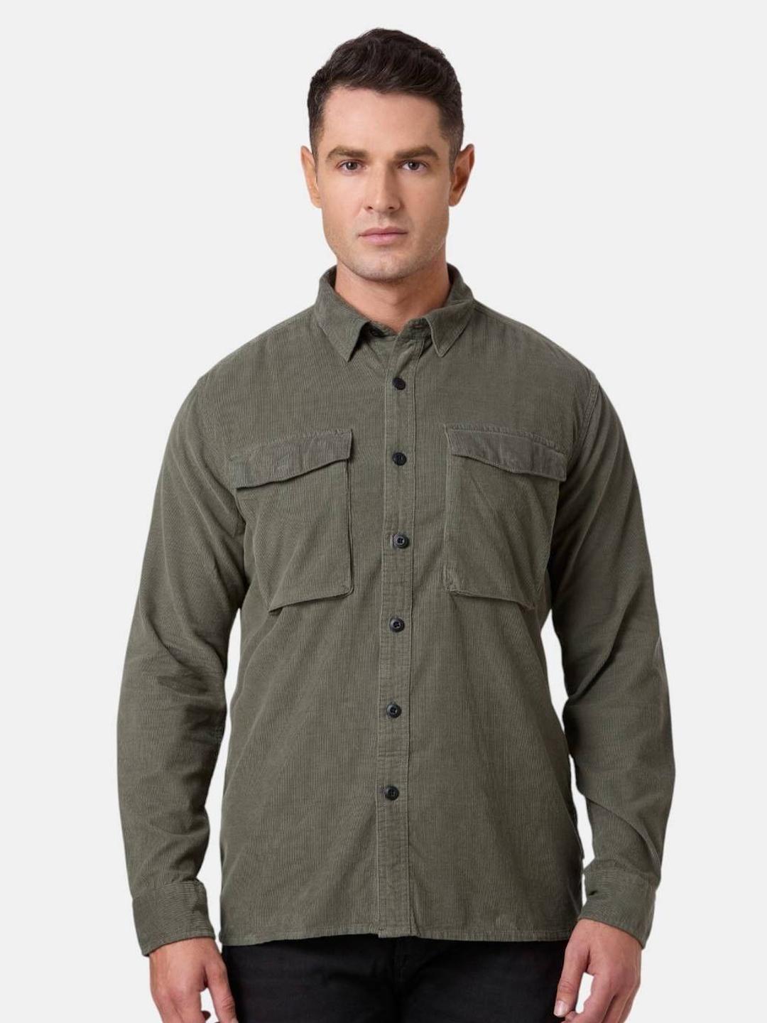 Buy Pepe Jeans Men Classic Fit Textured Spread Collar Cotton Casual ...