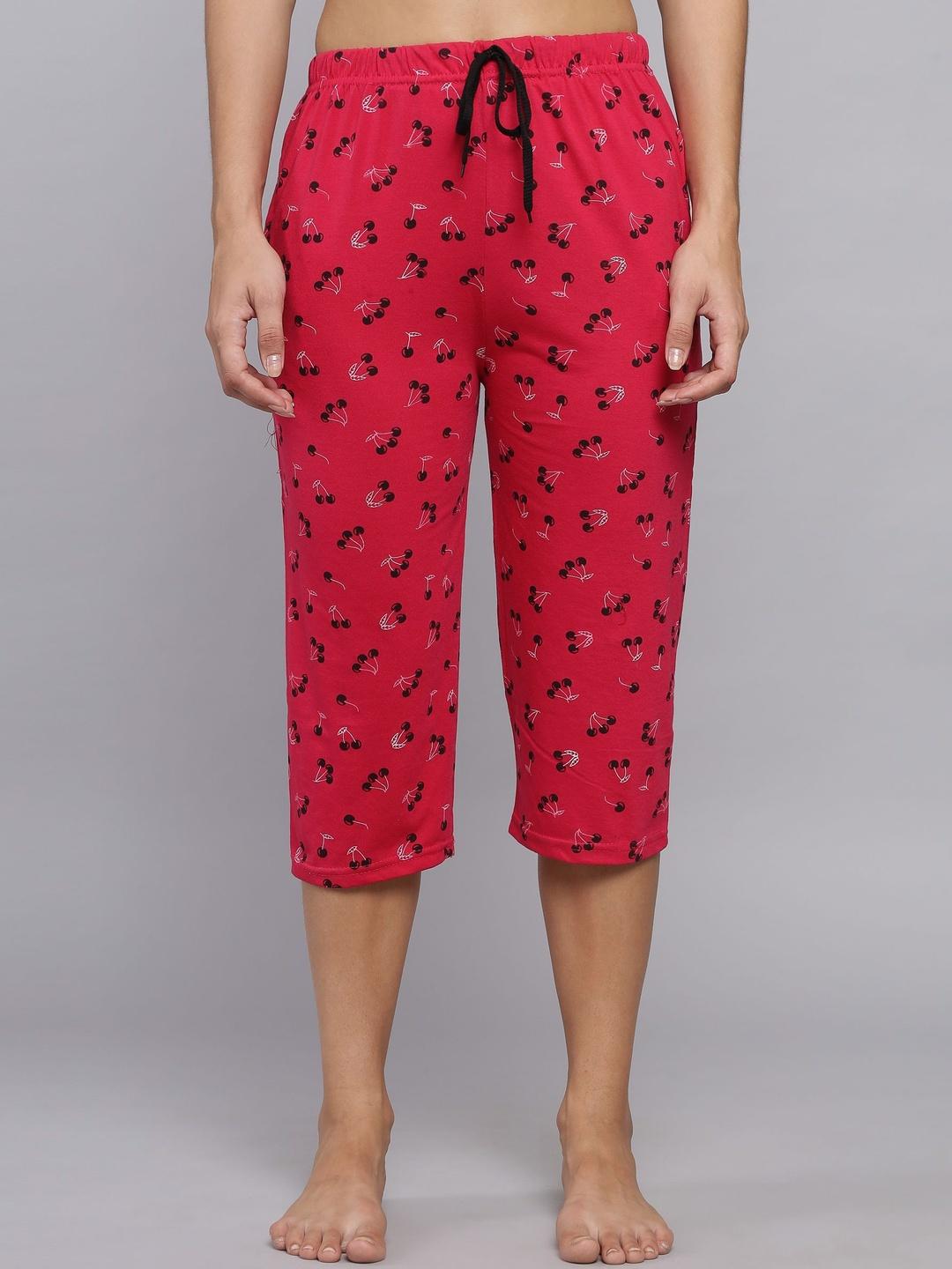Buy TRENDY WORLD Women Pack Of 3 Printed Relaxed Fit Cotton Capris ...