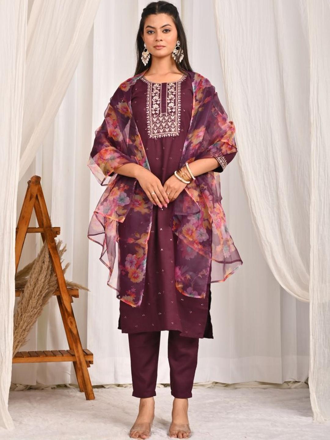 Buy Karaveera Women Floral Printed Kurta With Trousers & Dupatta ...