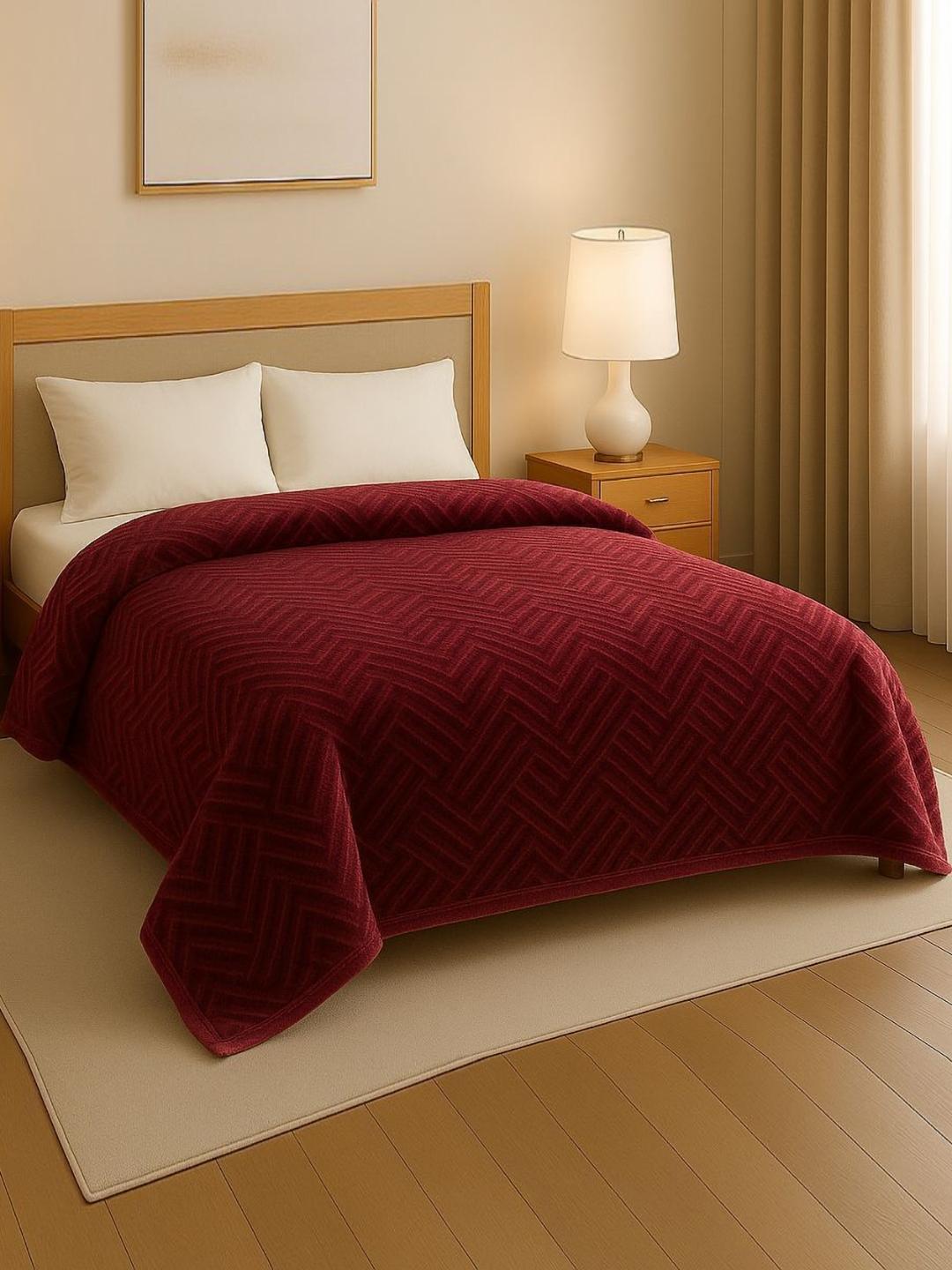 Buy Nivasam Maroon Abstract Printed Mink Mild Winter 500 GSM Blanket ...