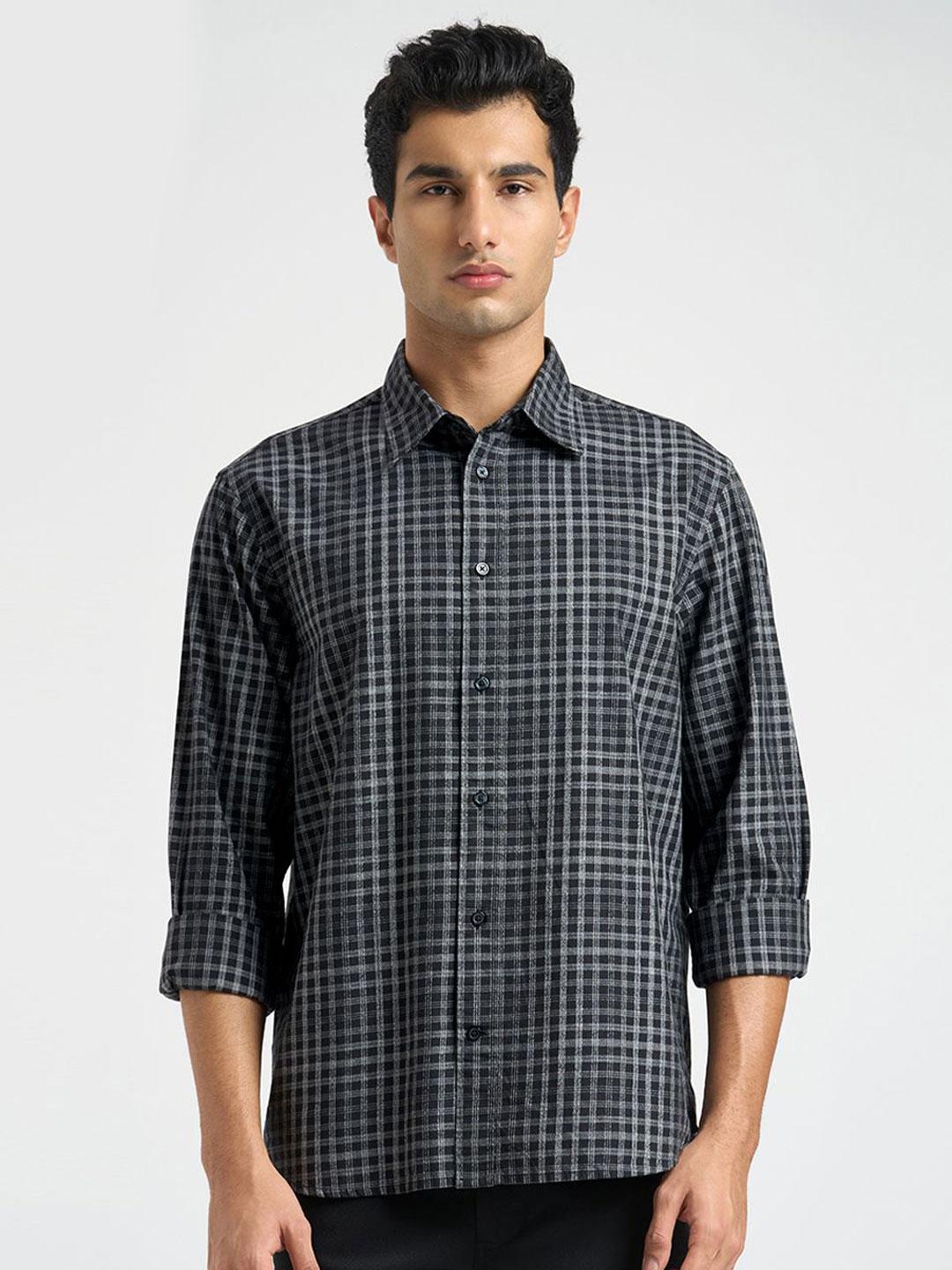 Buy SELECTED Men Checked Spread Collar Pure Cotton Casual Shirt ...