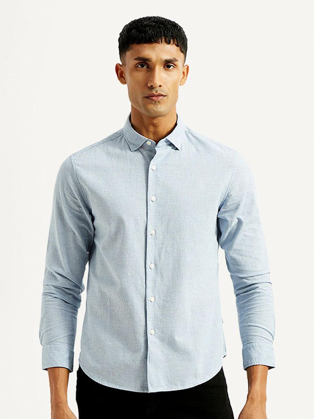 Buy Levis Men Classic Slim Fit Textured Spread Collar Casual Shirt ...