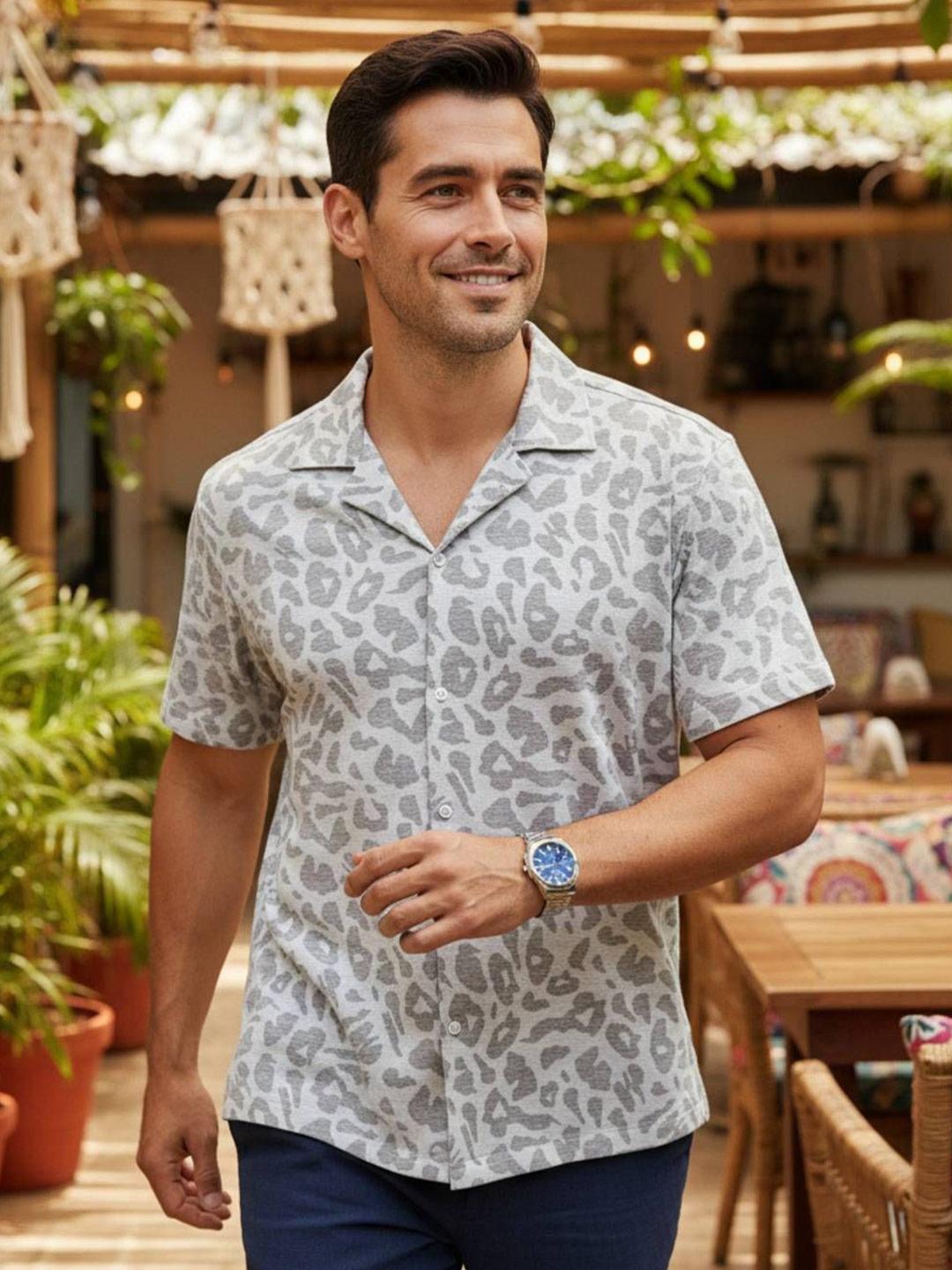 Buy TRULOOM Relaxed Animal Printed Cuban Collar Relaxed Fit Cotton ...