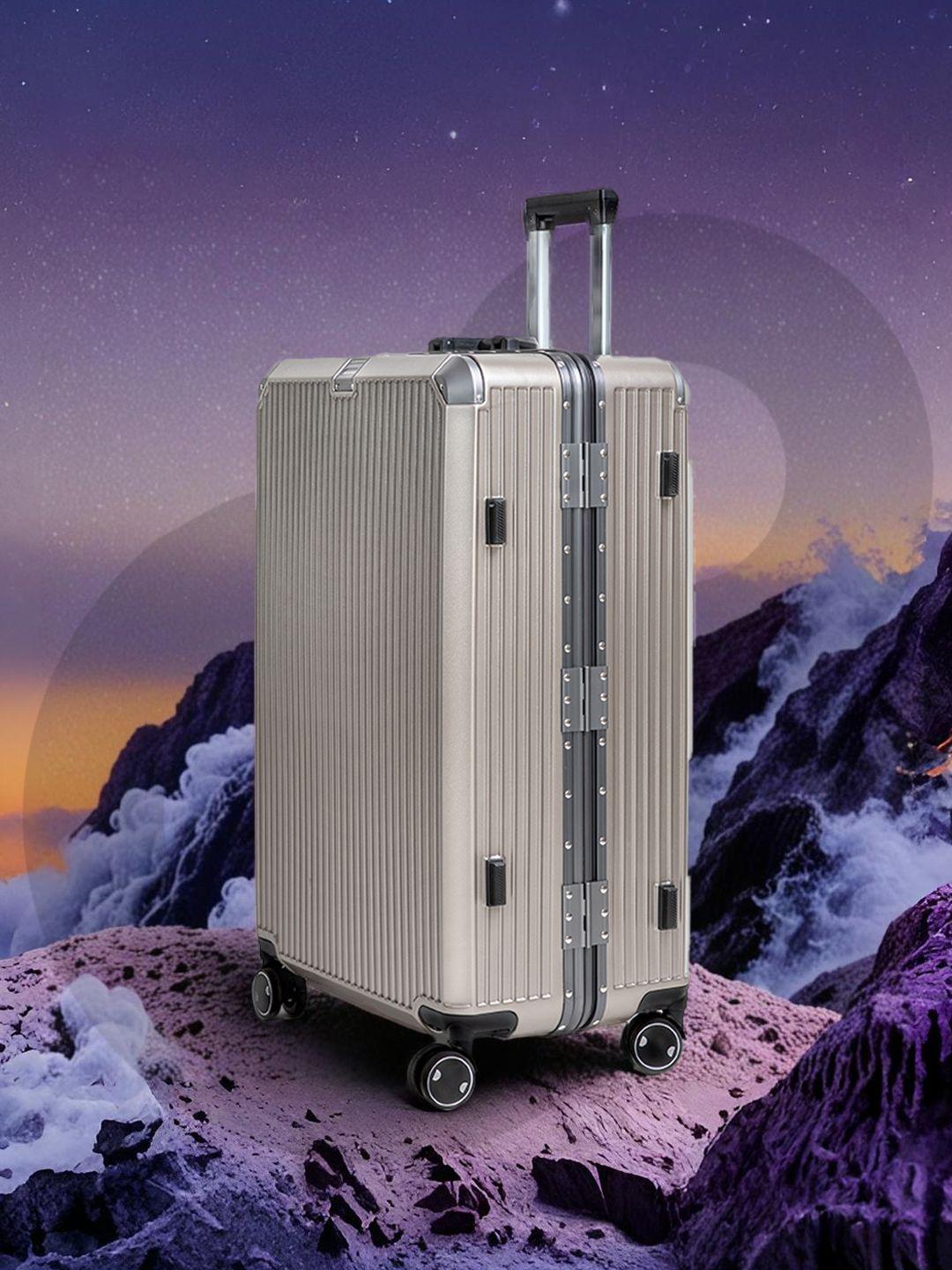 Buy CLUB HACHI Textured Hard Sided Medium Trolley Bag - Trolley Bag for ...