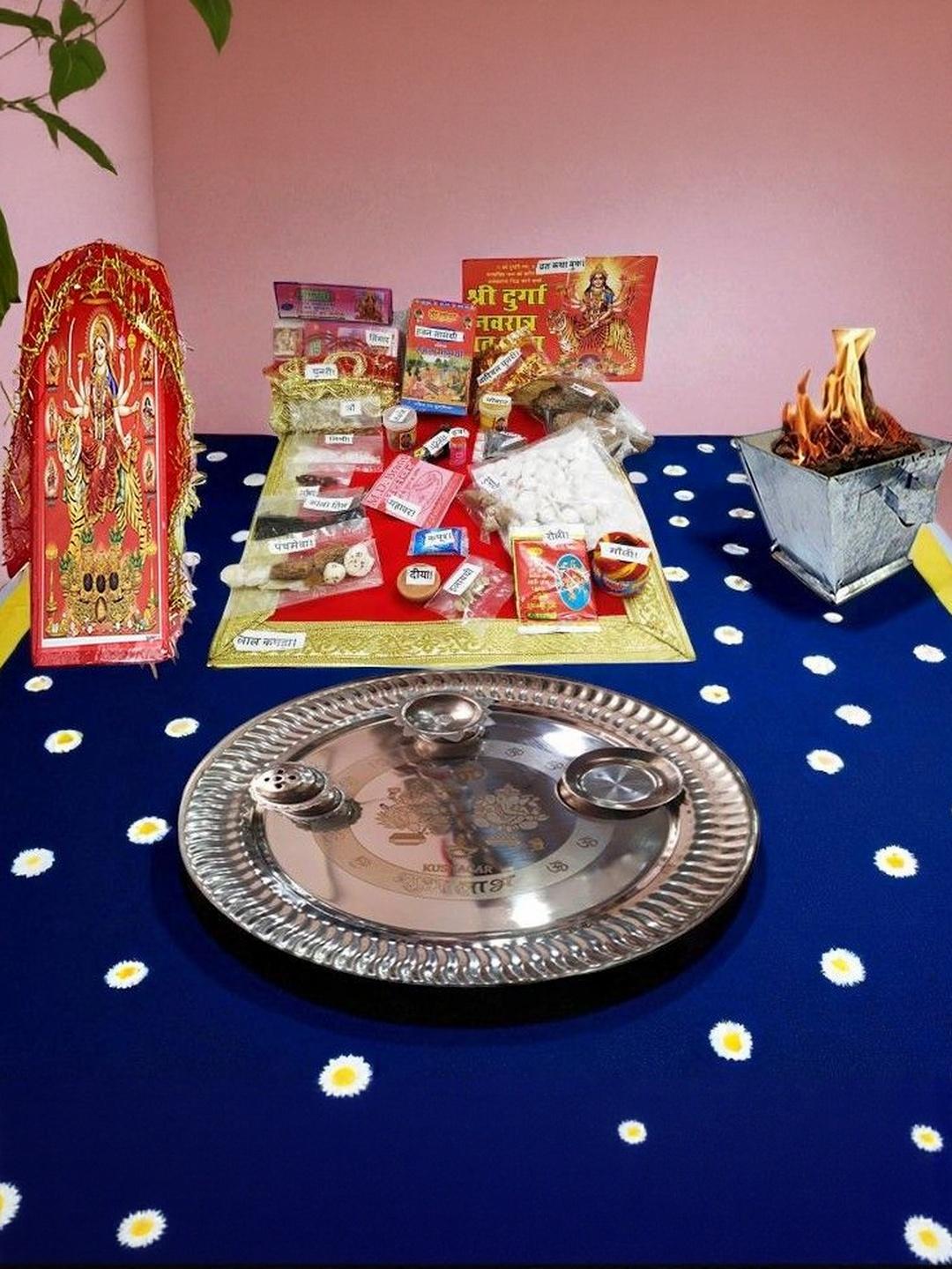 Buy Vrinde 36 Items Navratri Pooja Kit With One Photo 17 Cm Pooja Plate ...