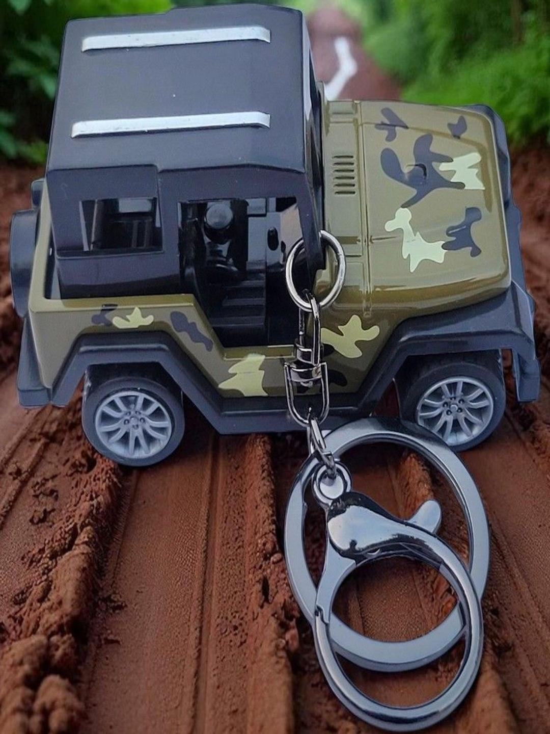 Buy ADOREAL Green Thar Rox Keychain And Keyring - Key Chain for Unisex ...