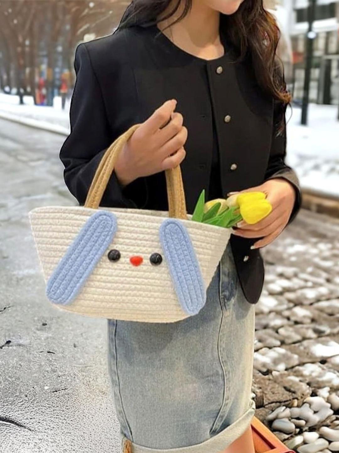 Buy DYARCHY Textured Handheld Bag - Handbags for Women 41411127 | Myntra