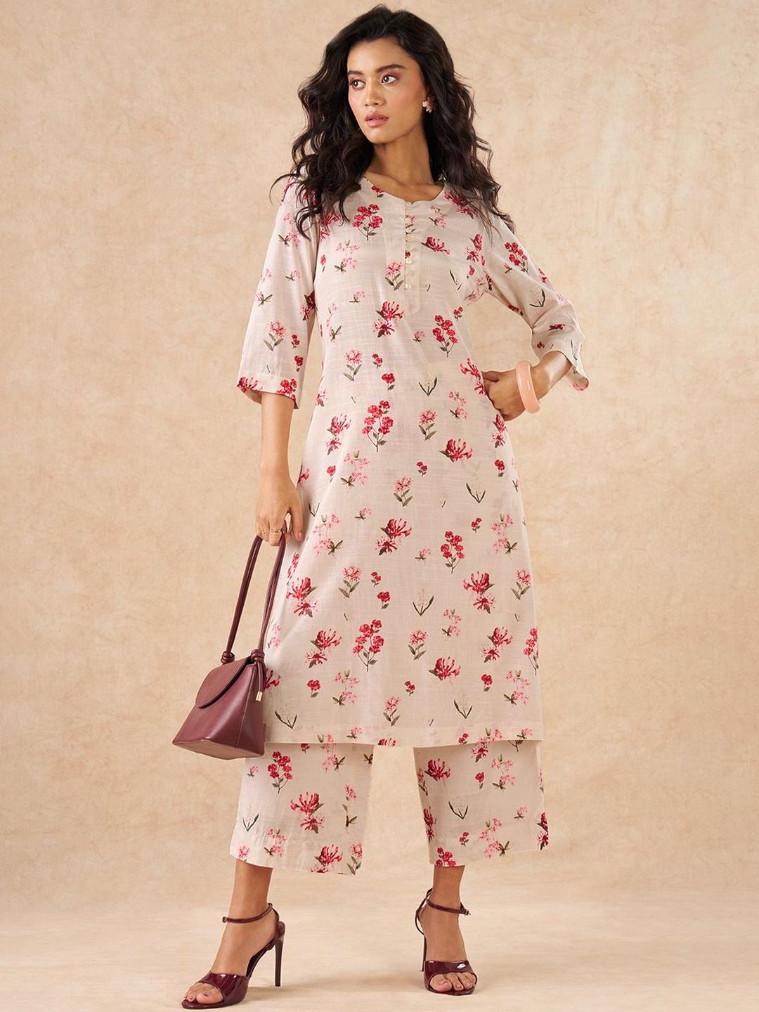 Buy Marigold Lane Women Floral Printed Regular Kurta With Trousers ...