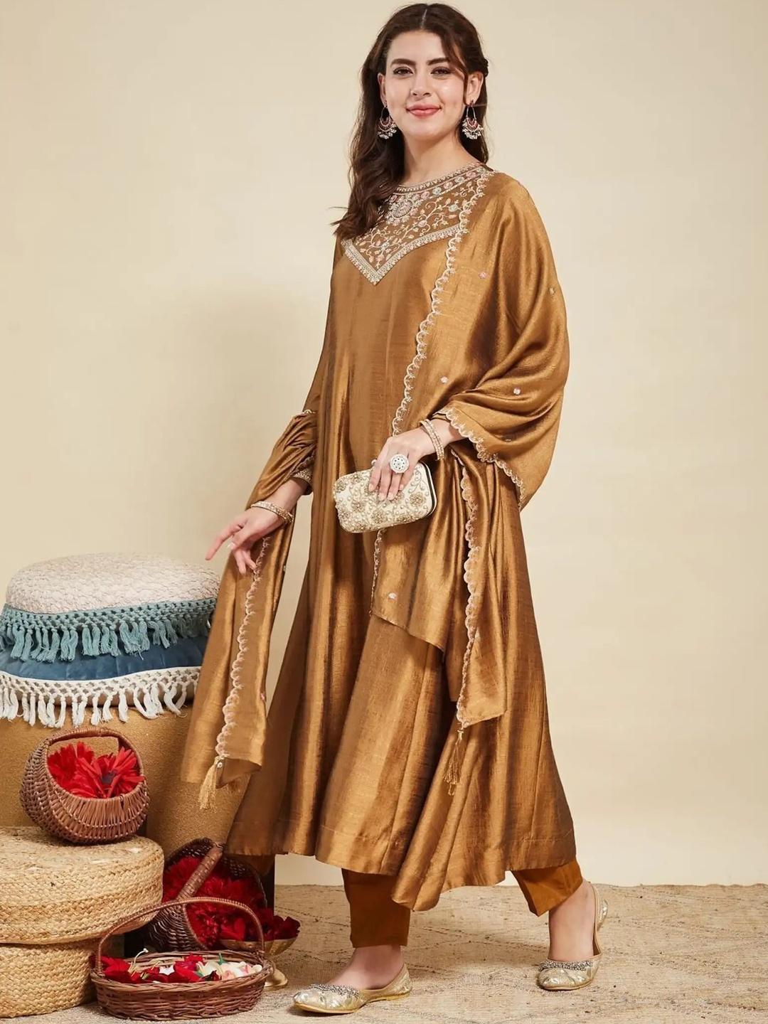 Buy Omicron Fab Women Ethnic Motifs Embroidered Regular Kurta With ...