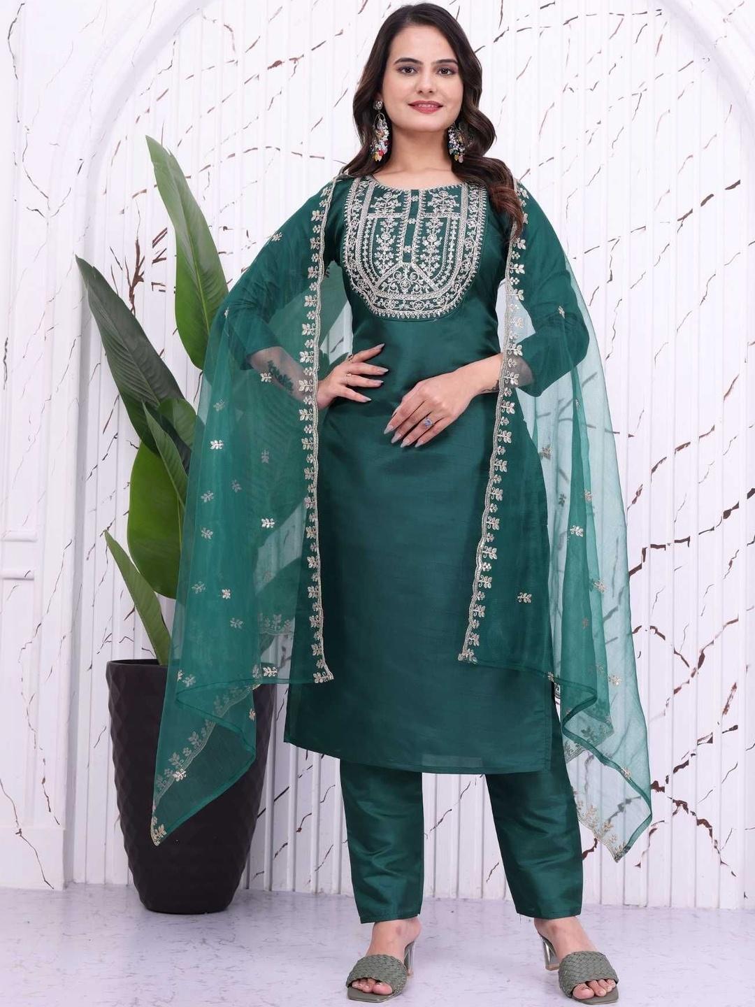 Buy DAMAAR TEXTILE Women Ethnic Motifs Embroidered Regular Thread Work ...